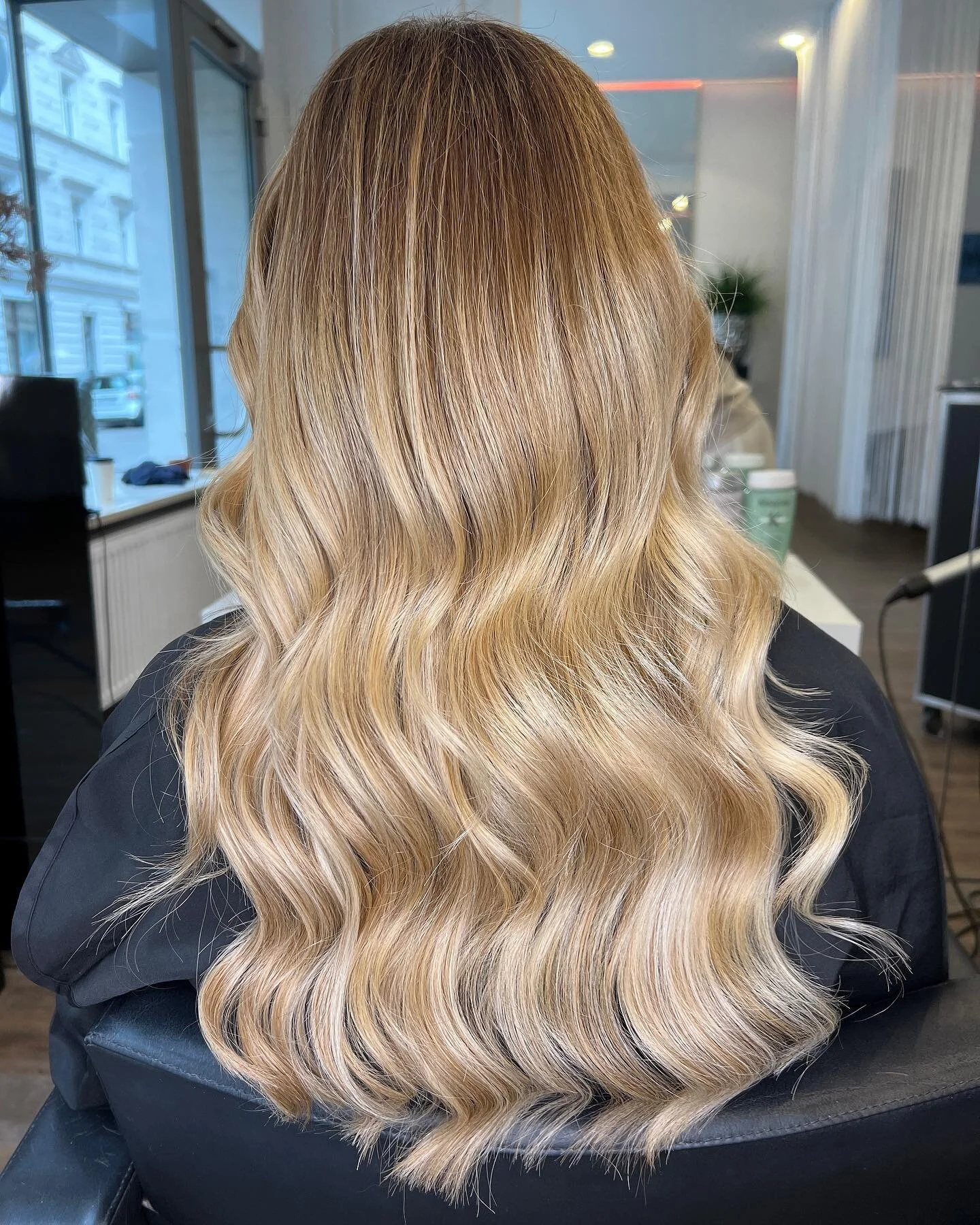 SABRINA SCHUSTER HAIR MUNICH