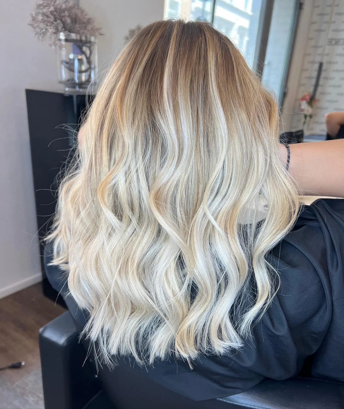 SABRINA SCHUSTER HAIR MUNICH