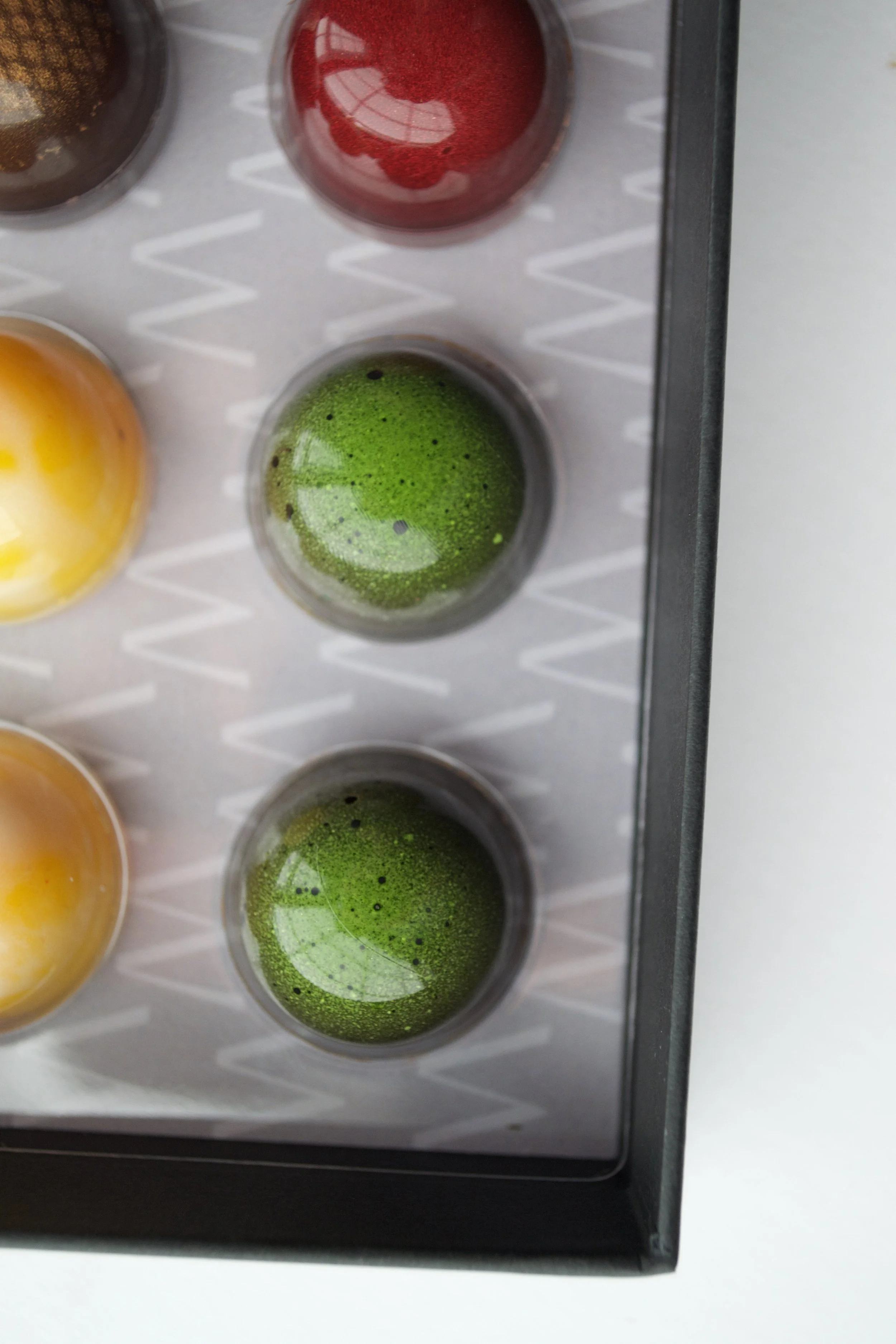 Monto Chocolates & Confections