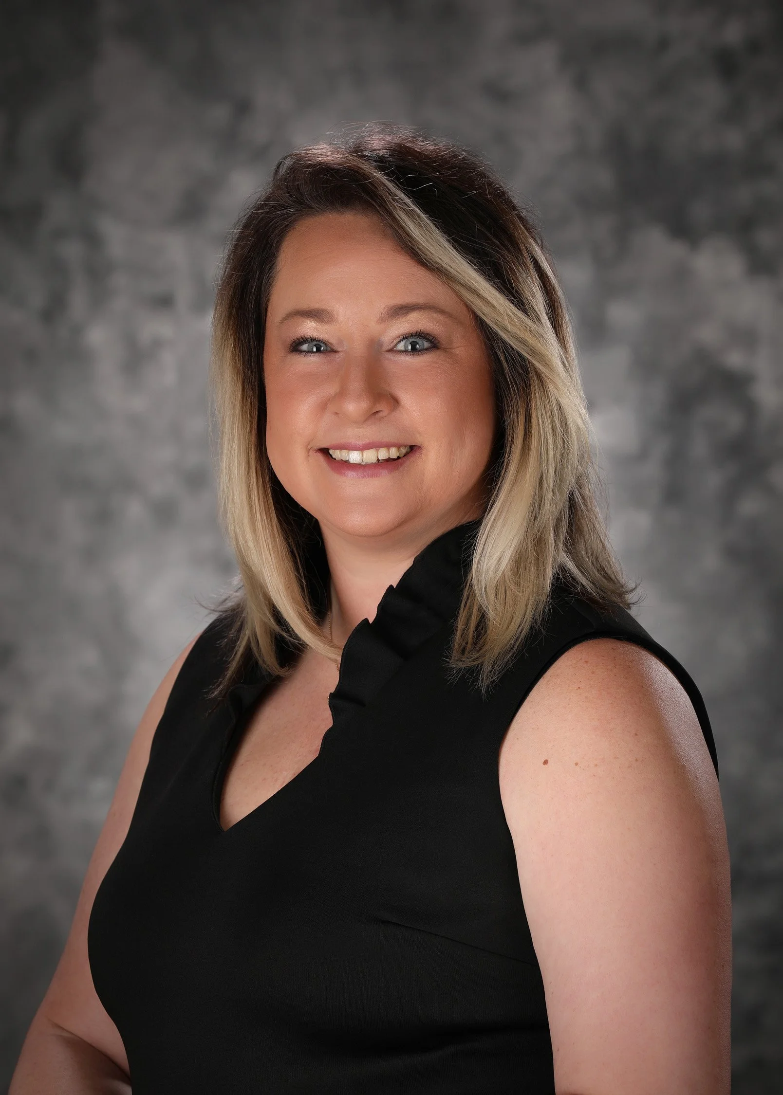 Meet the Gayla Hiatt Home Group — The Gayla Hiatt Home Group