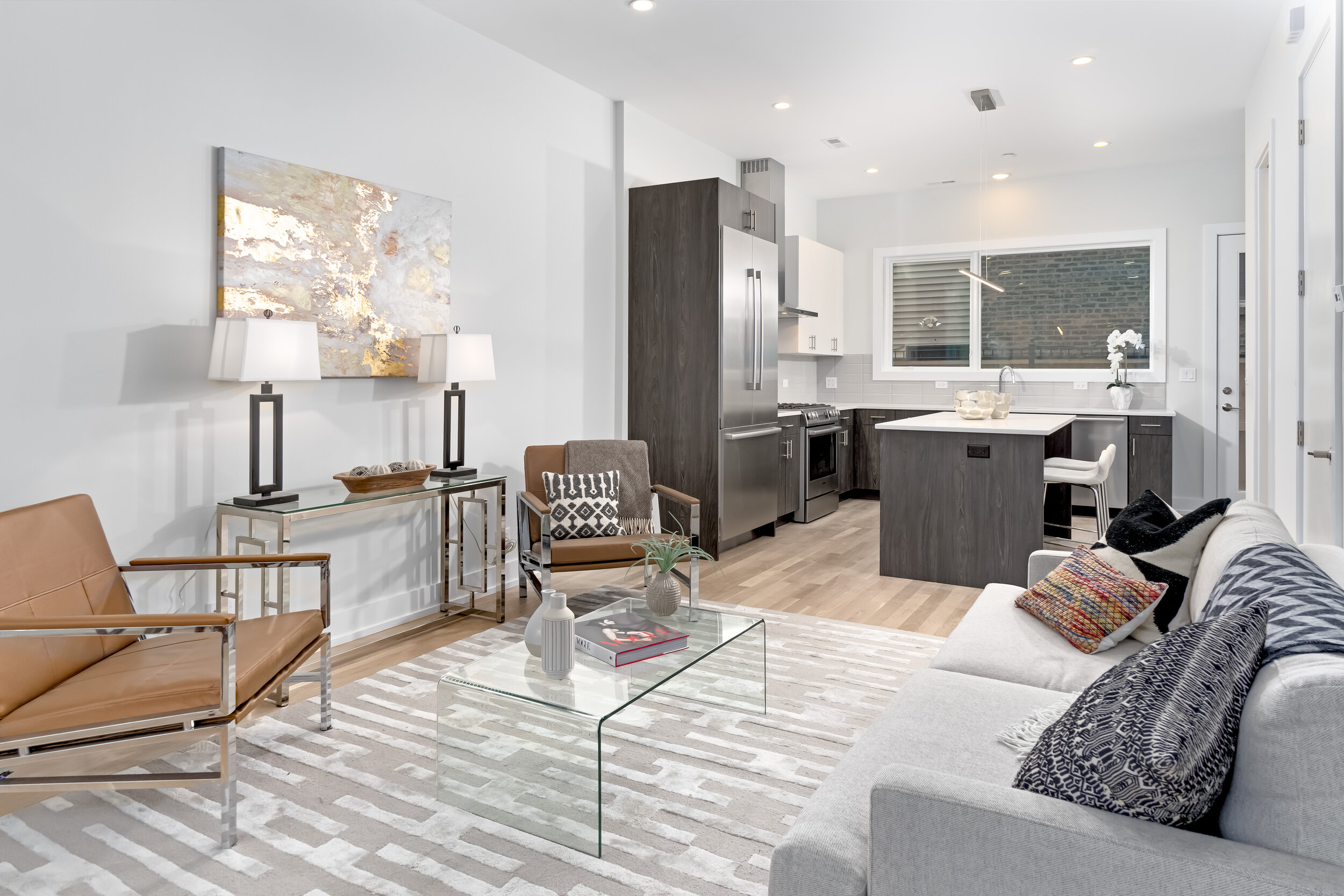 PRINDIVILLE TOWNHOMES — SPACE