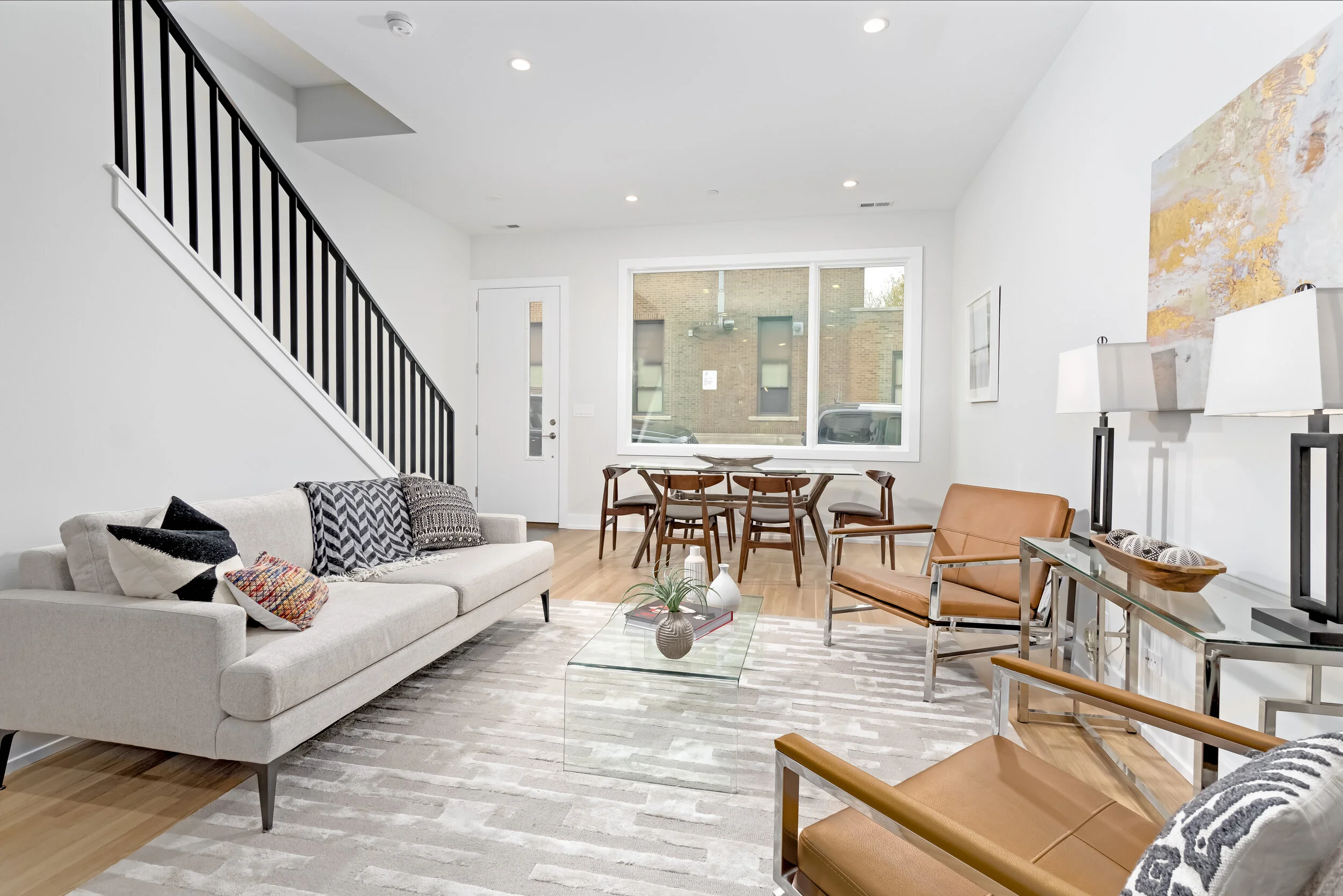 PRINDIVILLE TOWNHOMES — SPACE