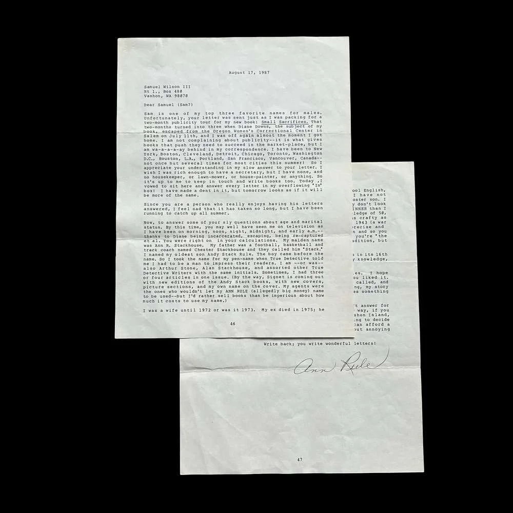 Cult Collectibles - True Crime, Cults, and Murderabilia