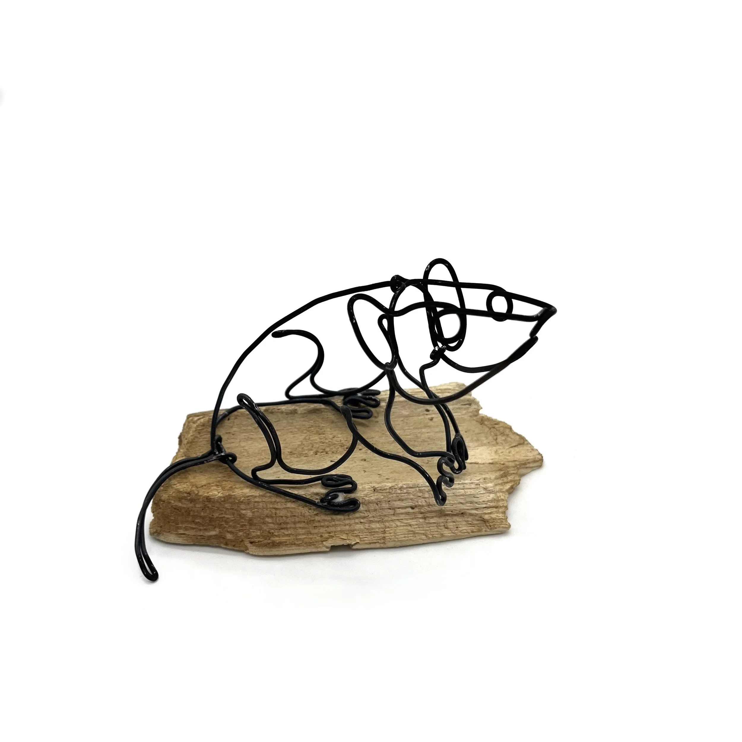 Howling Wolf Wildlife Sculpture, Wire Wildlife Art, Wire Sculpture ...
