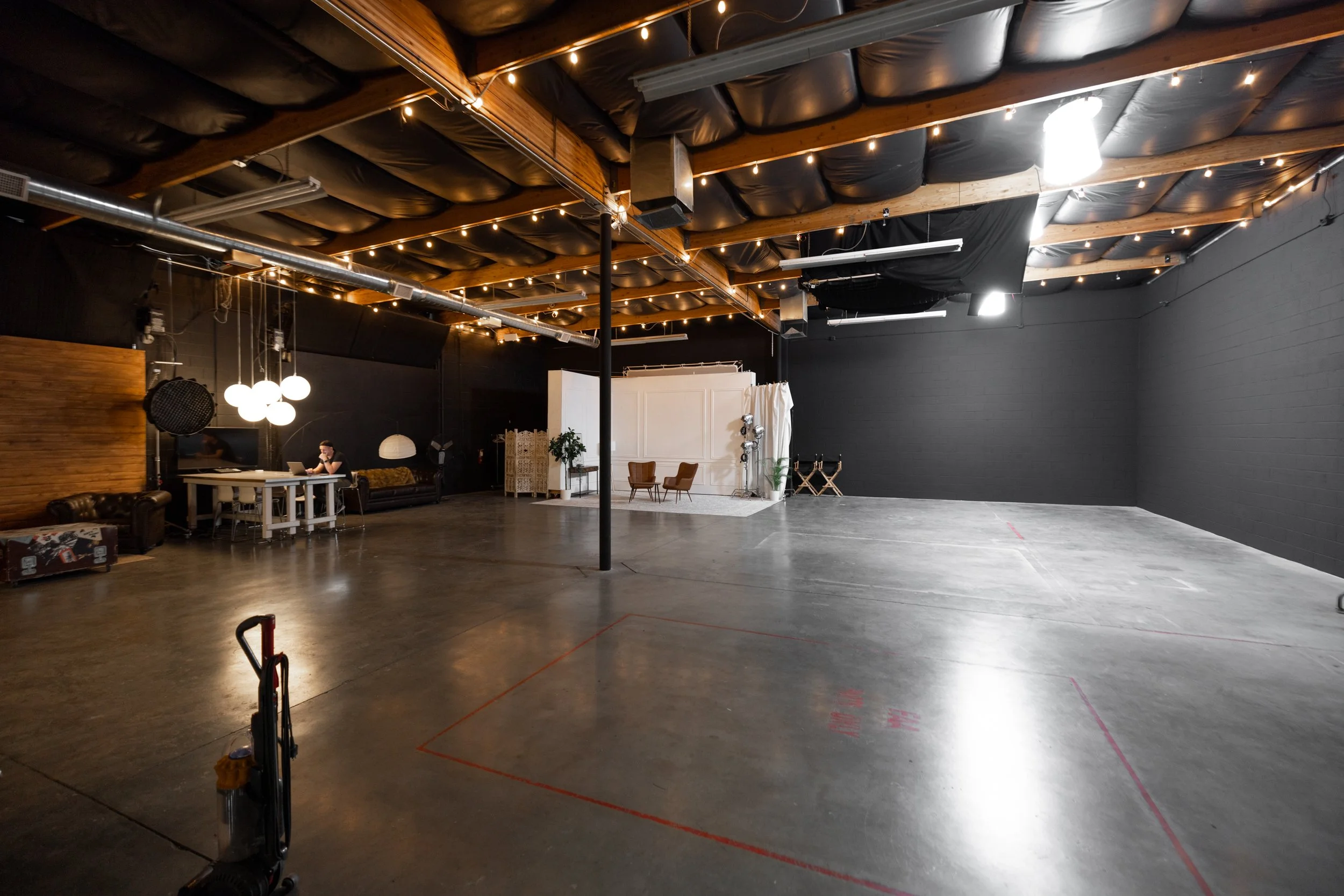 Film studio Las Vegas - Renter your next production