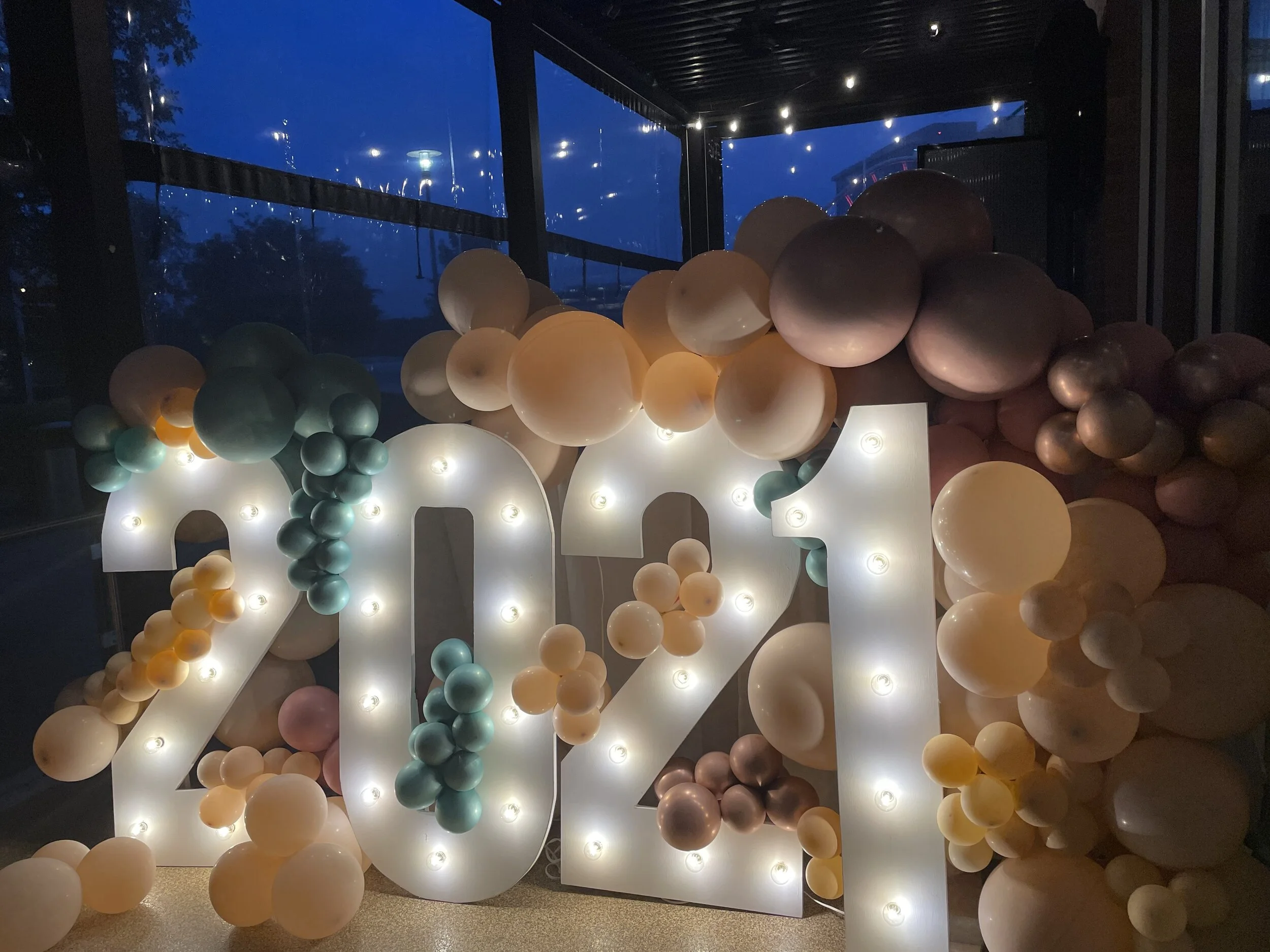 Graduation marquee light up letters l Atirela l Balloon Decoration l ...