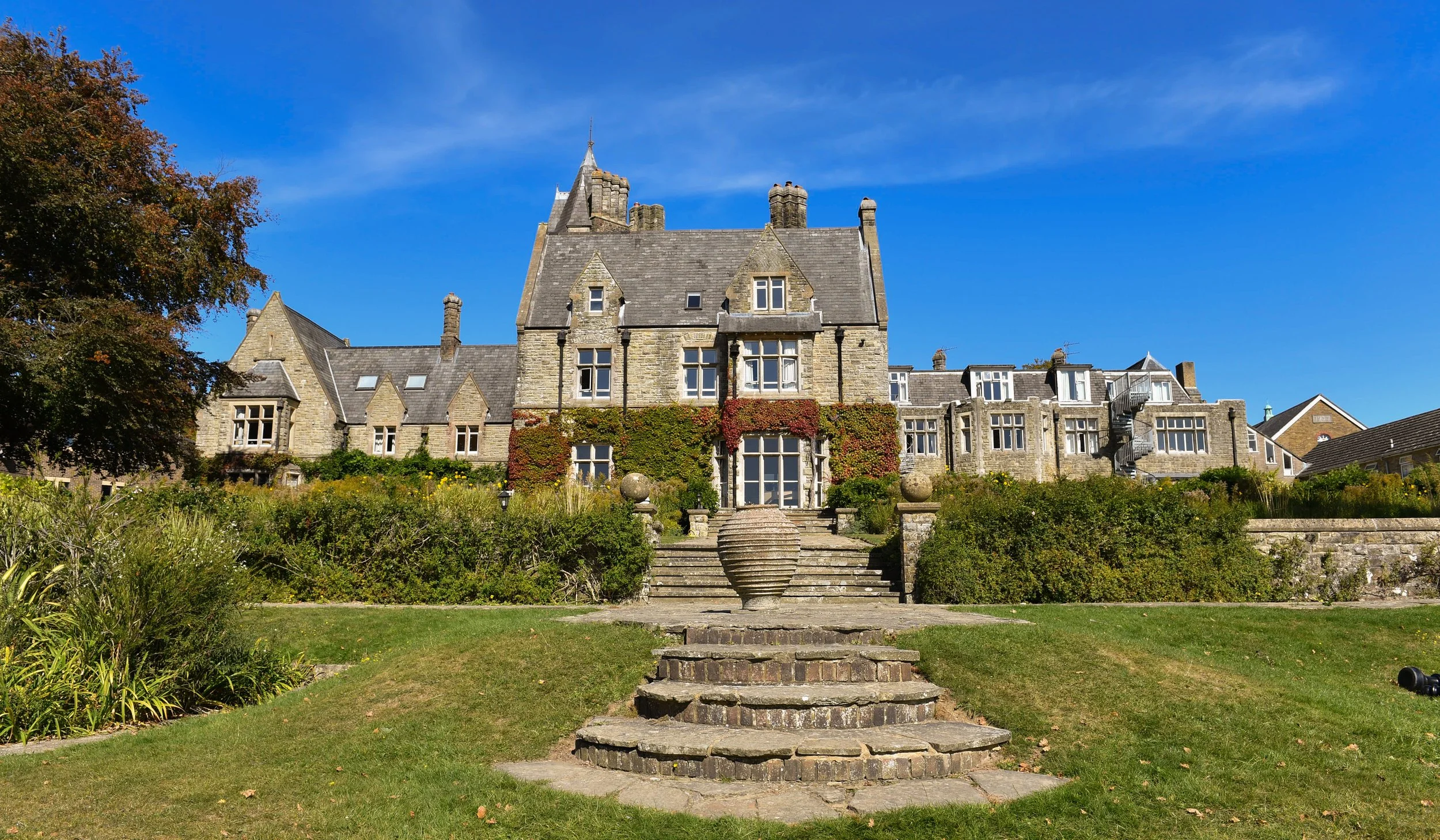 Brambletye — British Summer School