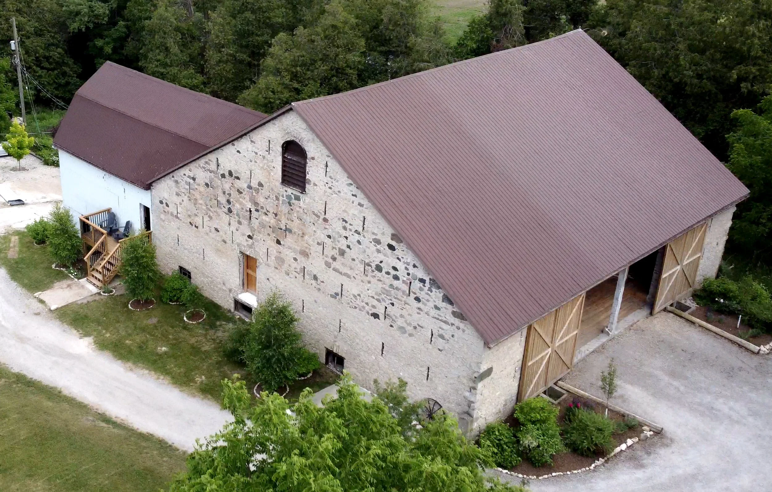 The Fieldstone Barn