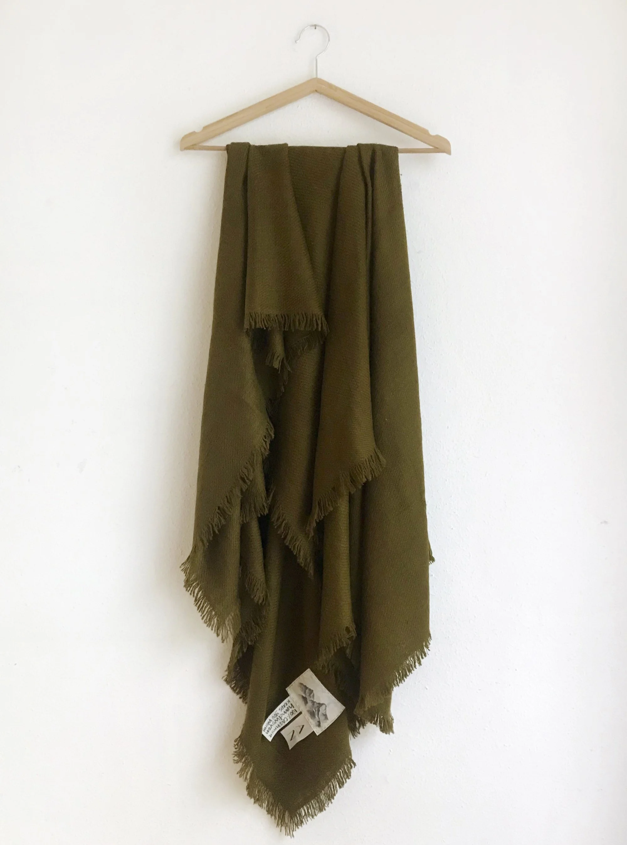 the heavy cashmere stole — anna nia