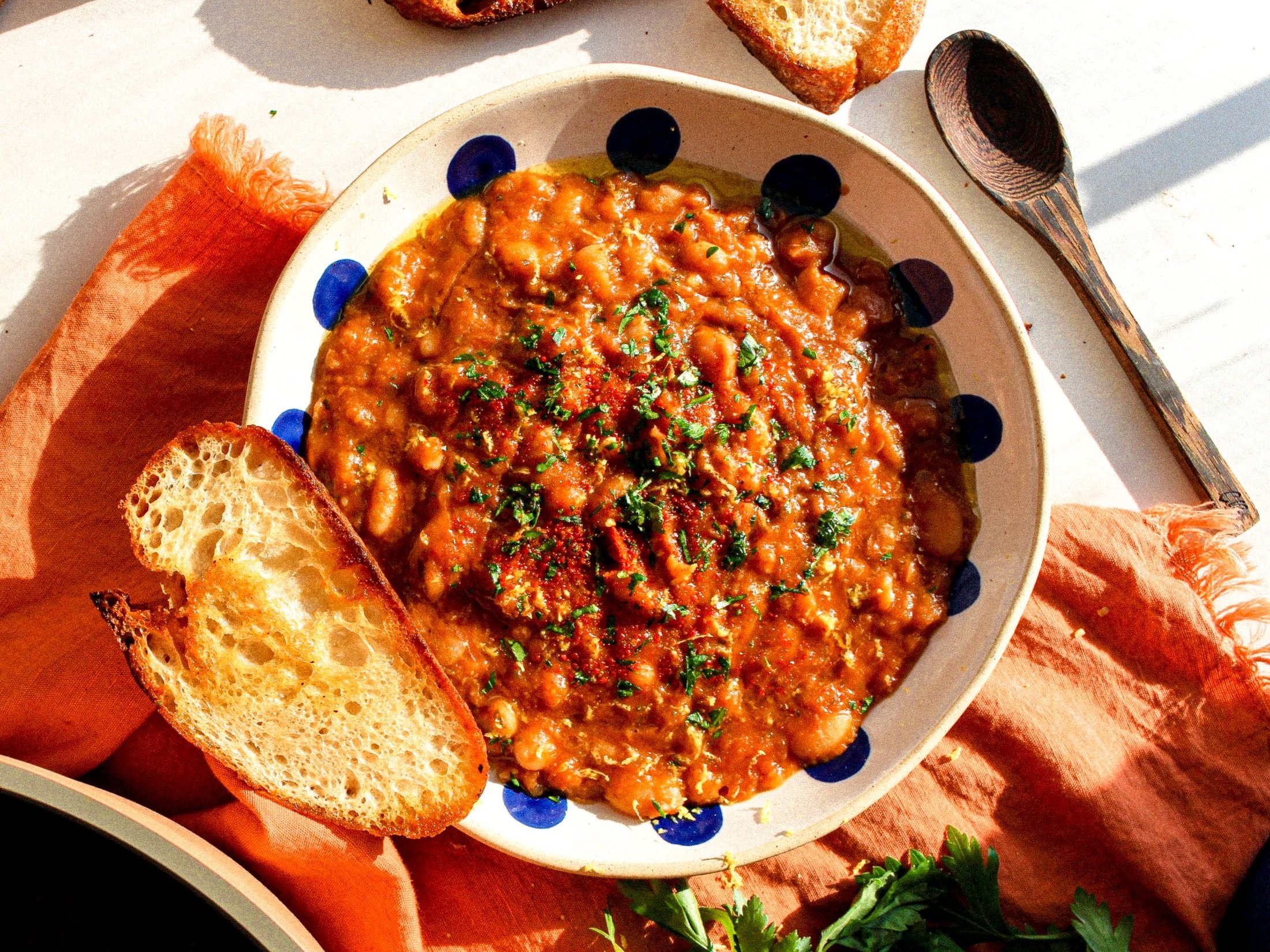 Loubia Moroccan White Bean Stew — Lahb Co Eats