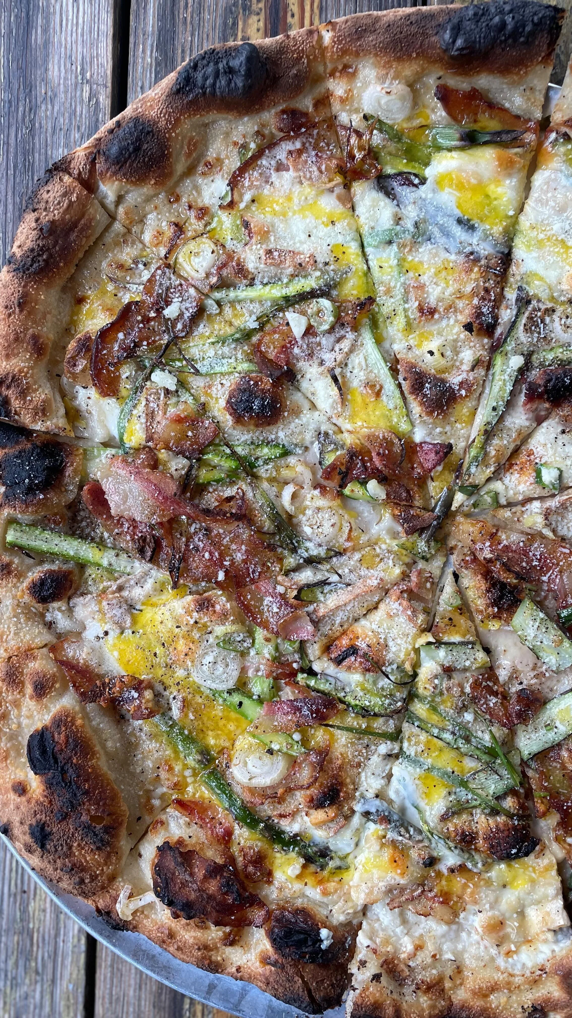 About — DIMO'S APIZZA