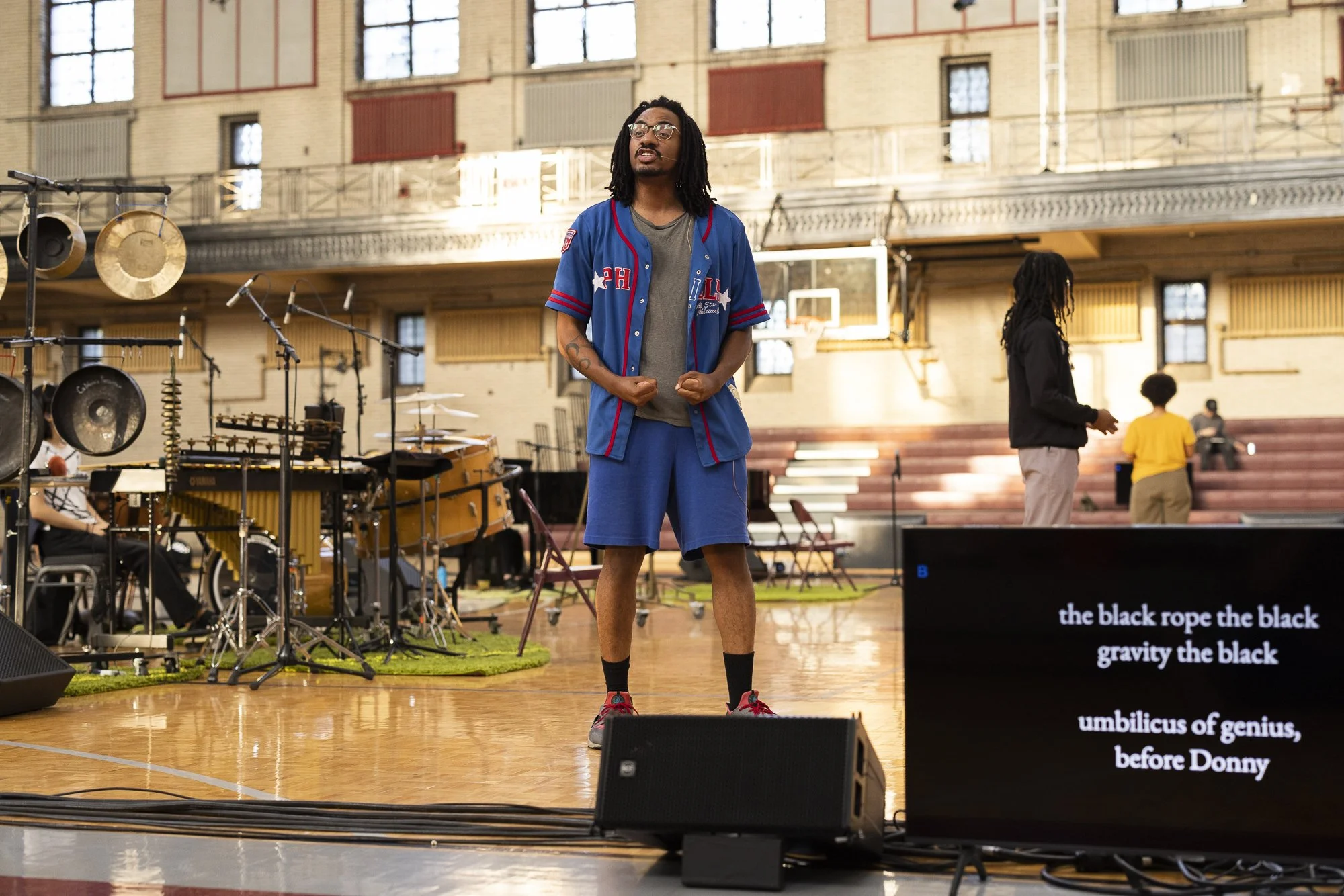 How do we beholding each other? — Past Present Projects