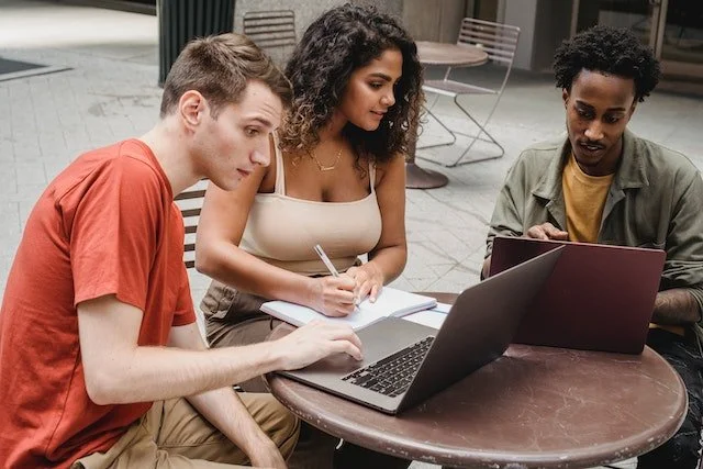How to motivate employees in a nonprofit organization (NPO) — One Nine ...