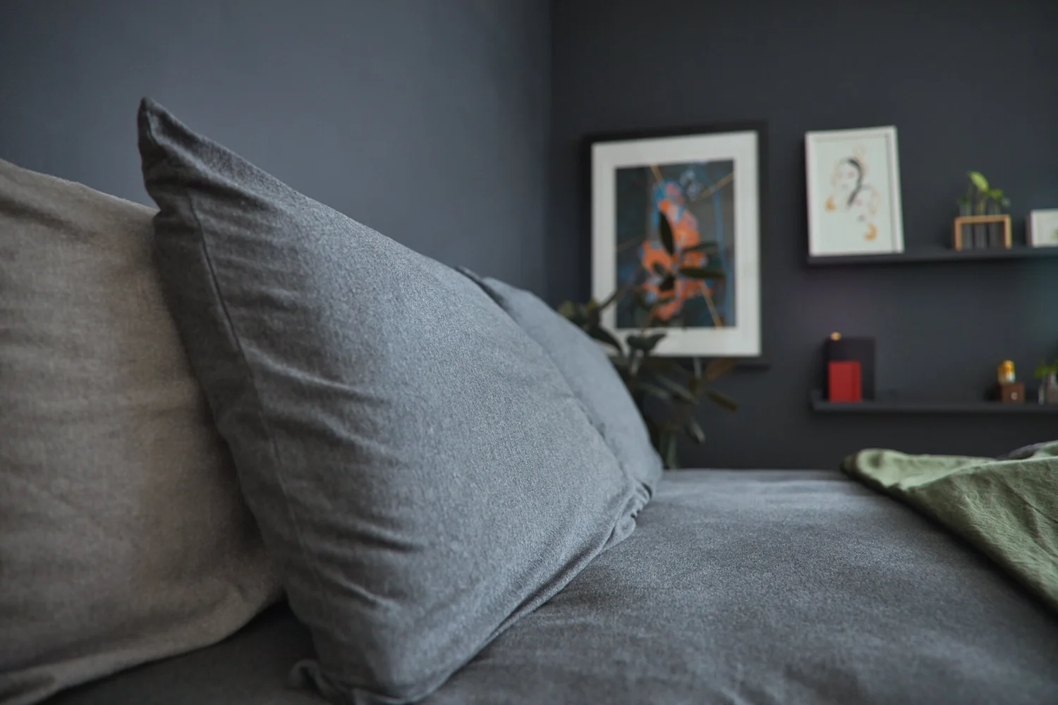 Room Tour – A Cozy Bedroom Makeover — mod musings