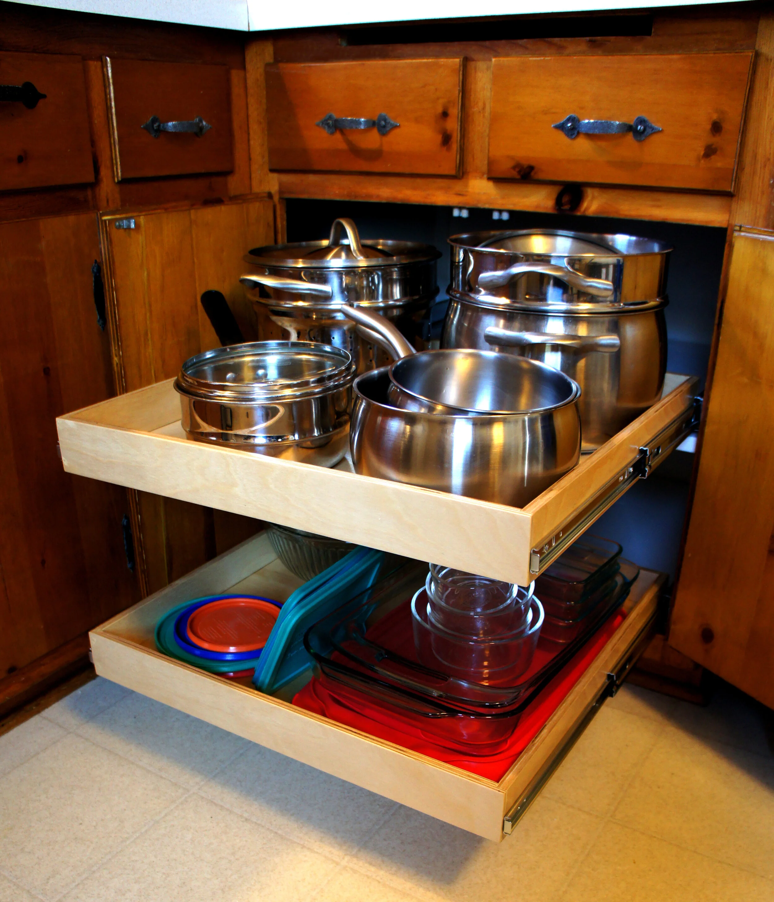 Milwaukee Drawers & Glideouts