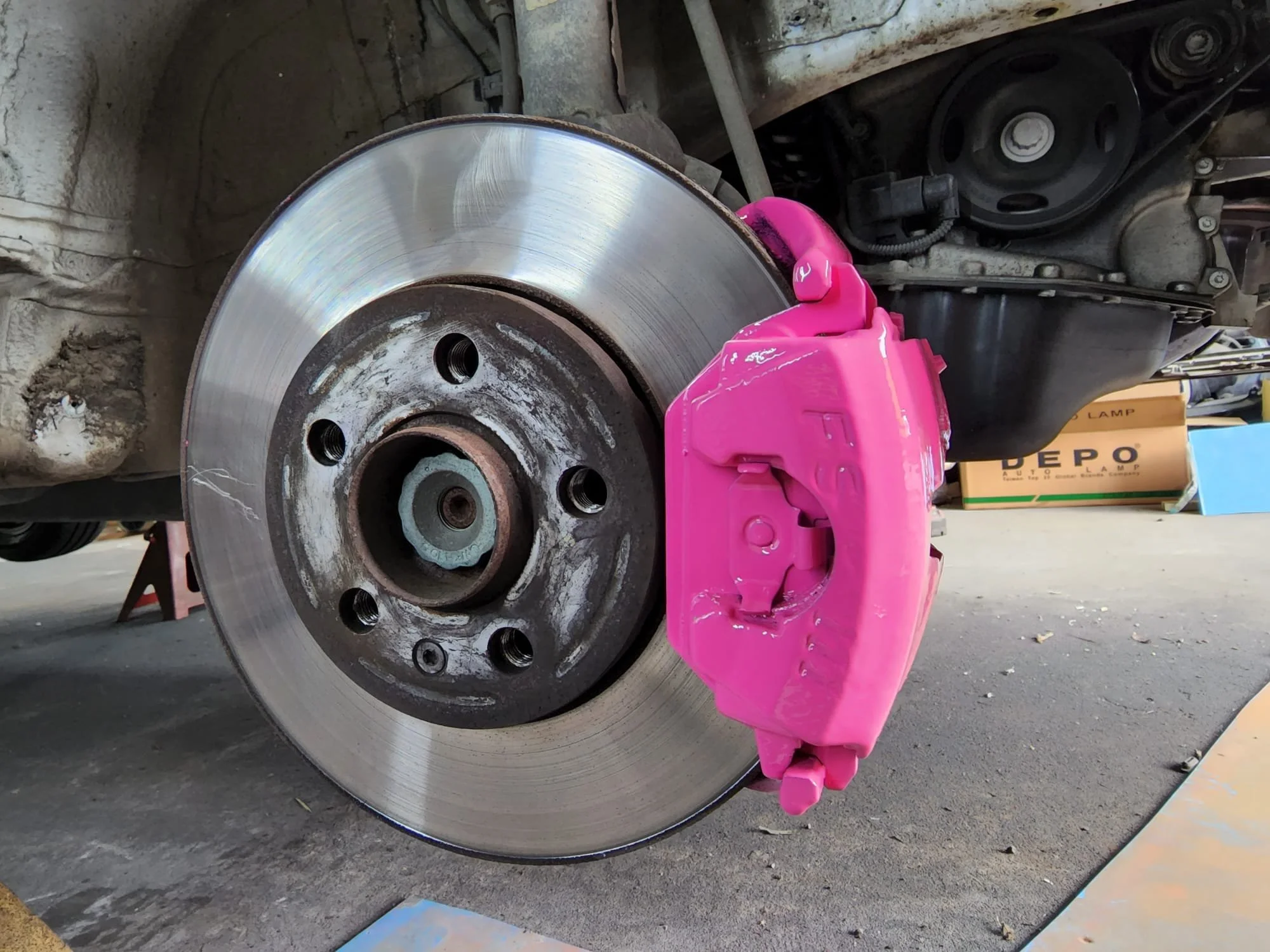 Brake Calipers Painting — Royal Car Suit