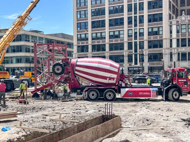 With Caissons, Foundation Complete, 566 West Van Buren Plants Its Tower ...