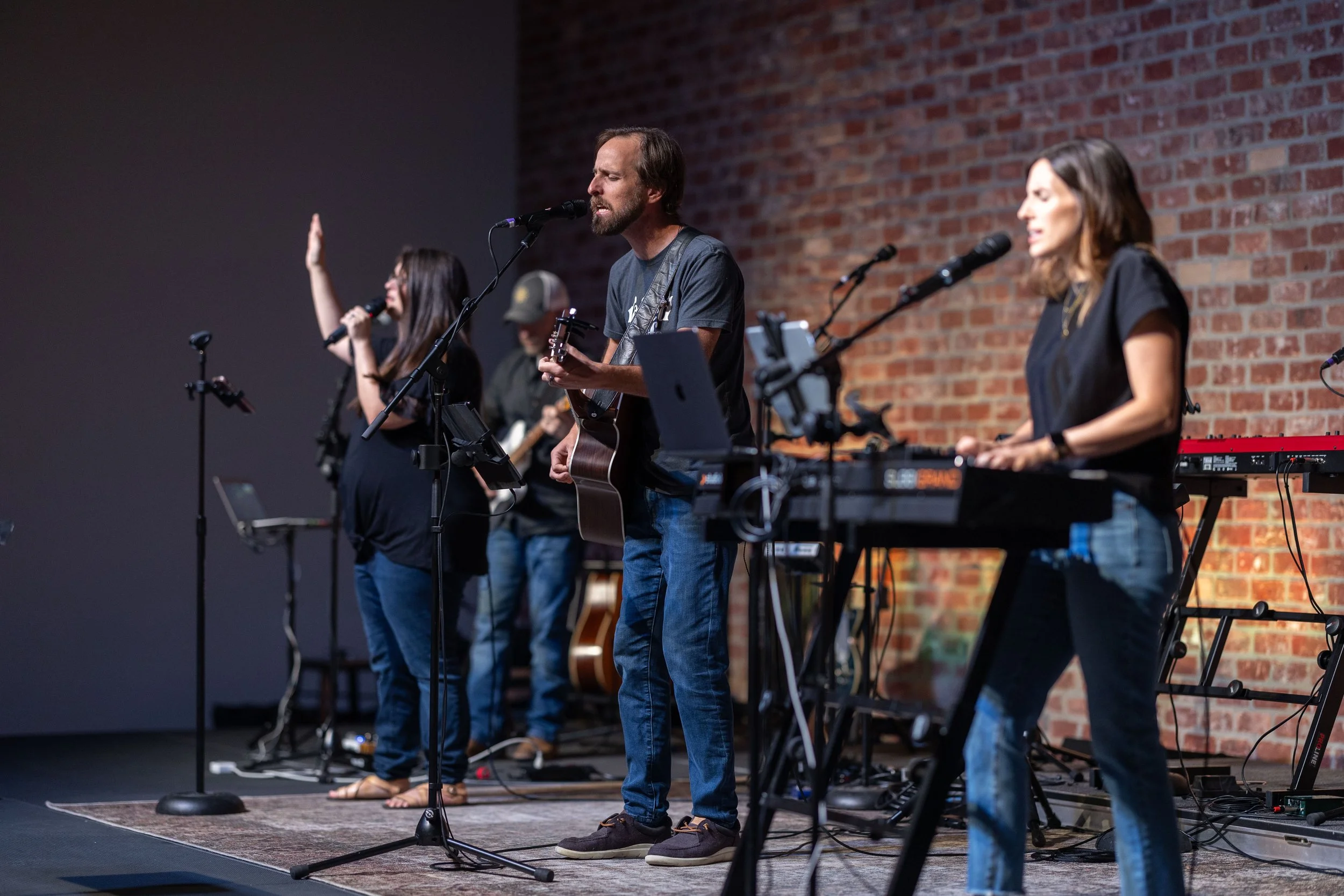 Sunday Gatherings — Risen Church