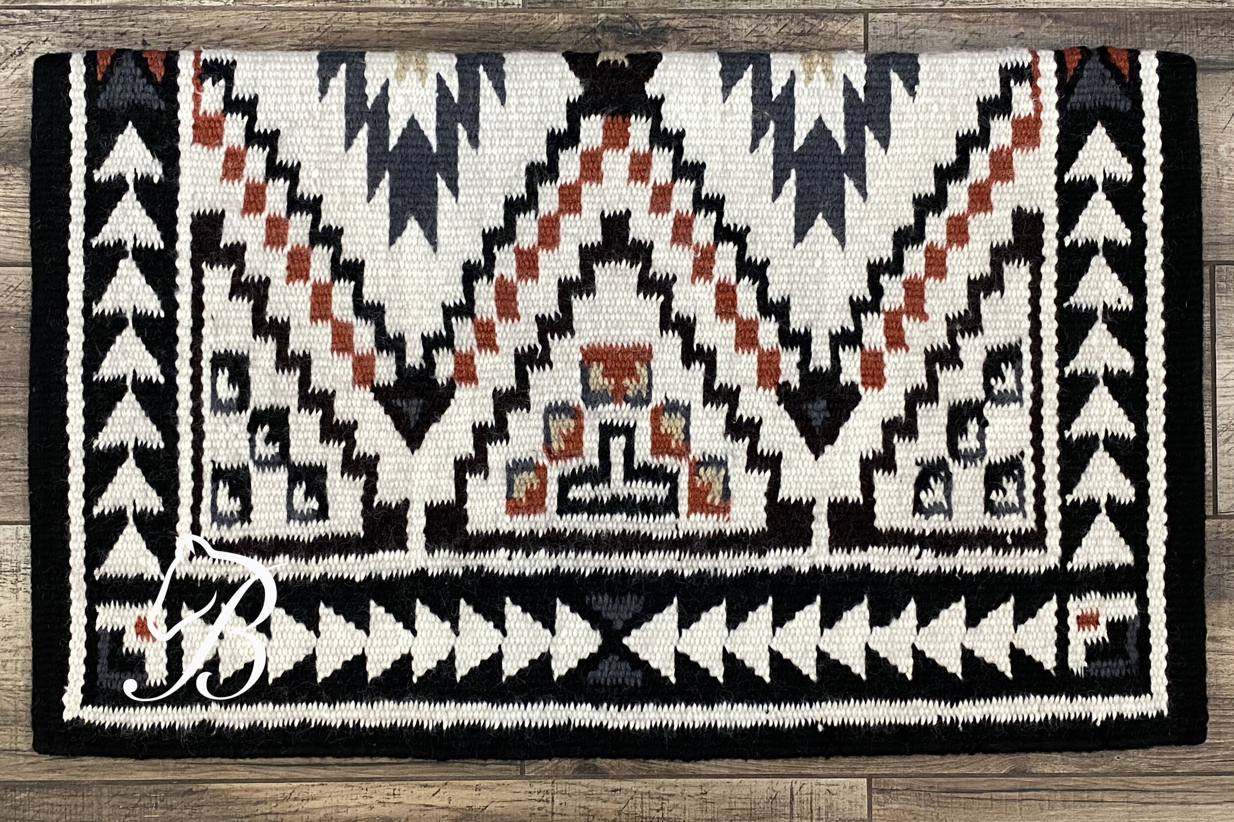 Thin RED Line Ranch Pad — Bentley Show Pads