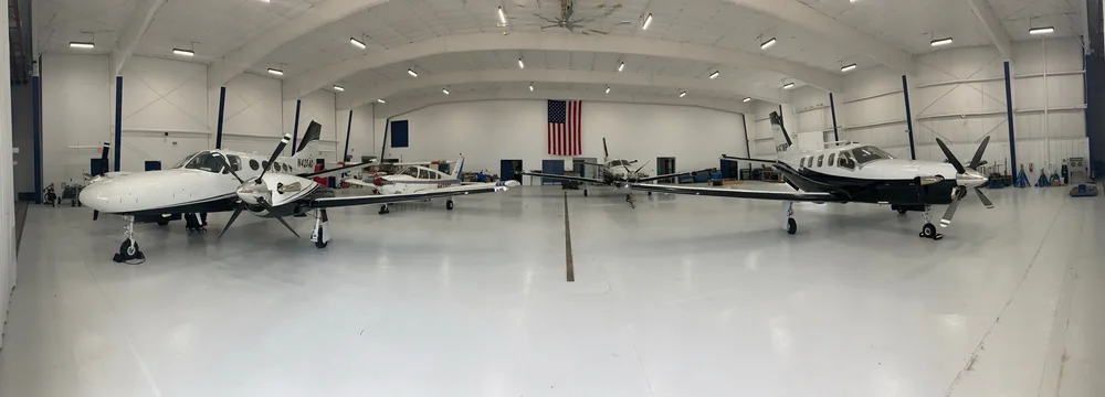 Flying into Bloomington (BMI) at Synergy Flight Center