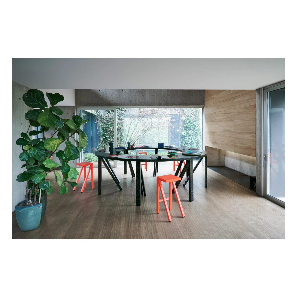 Magis - Brut Table — DesignLife App