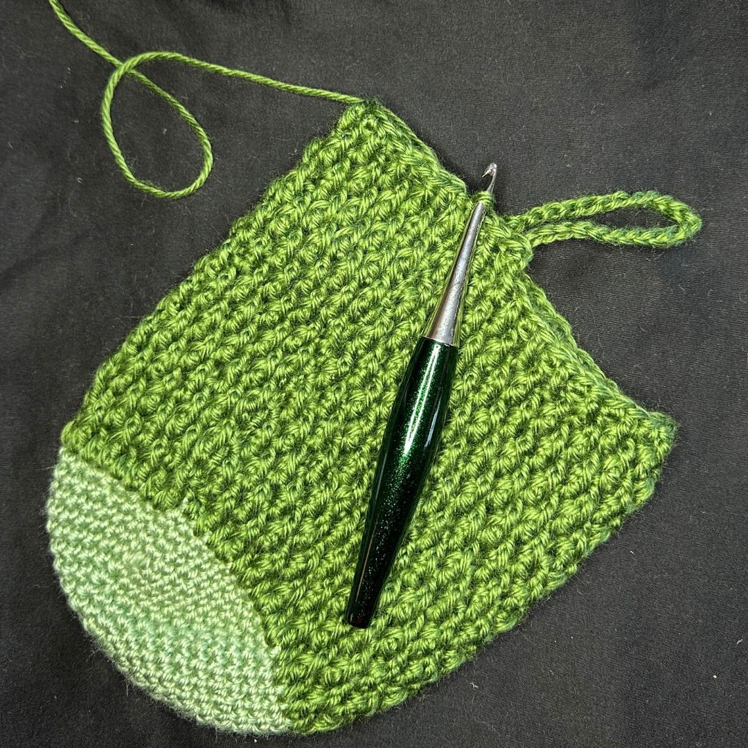 Cozy Alpine Stocking - Free Crochet Pattern - Textured Christmas ...