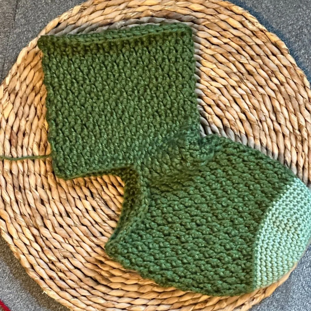 Cozy Alpine Stocking - Free Crochet Pattern - Textured Christmas ...