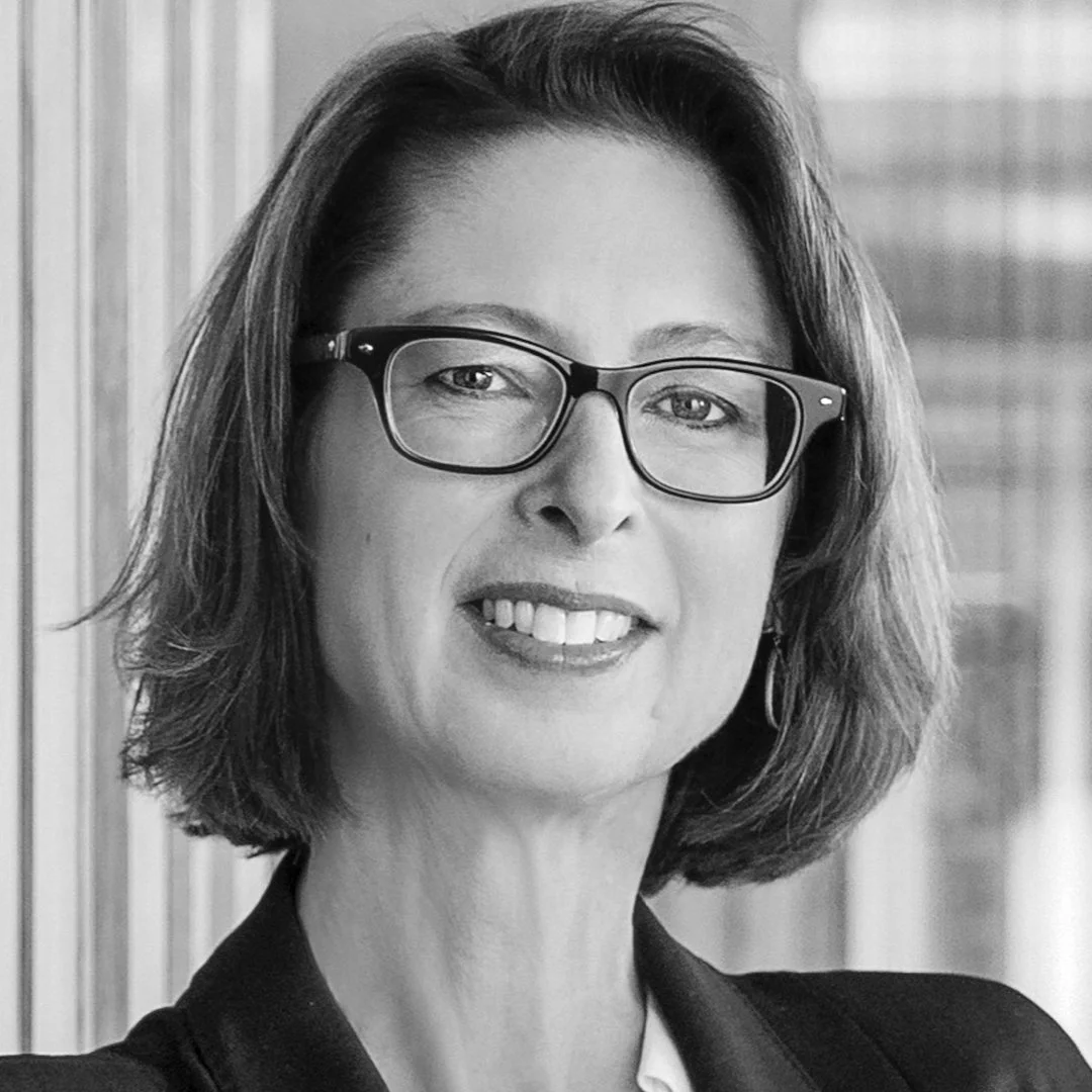 Get in touch with Abigail Johnson | UHNWI direct