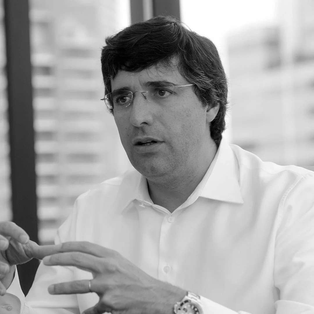 Get in touch with Andre Esteves | UHNWI direct
