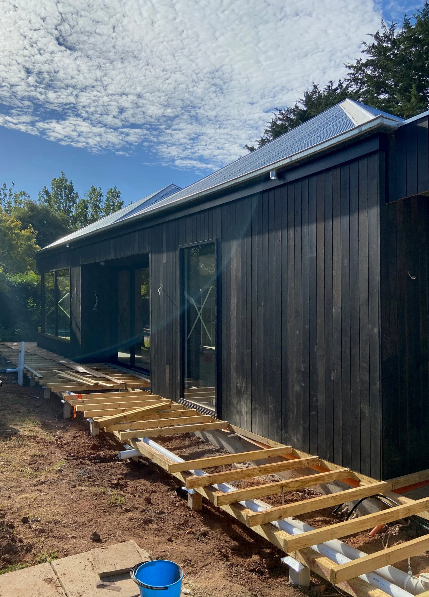 Pipers Creek Macedon Ranges Architecture — Mennie Architects Regional ...