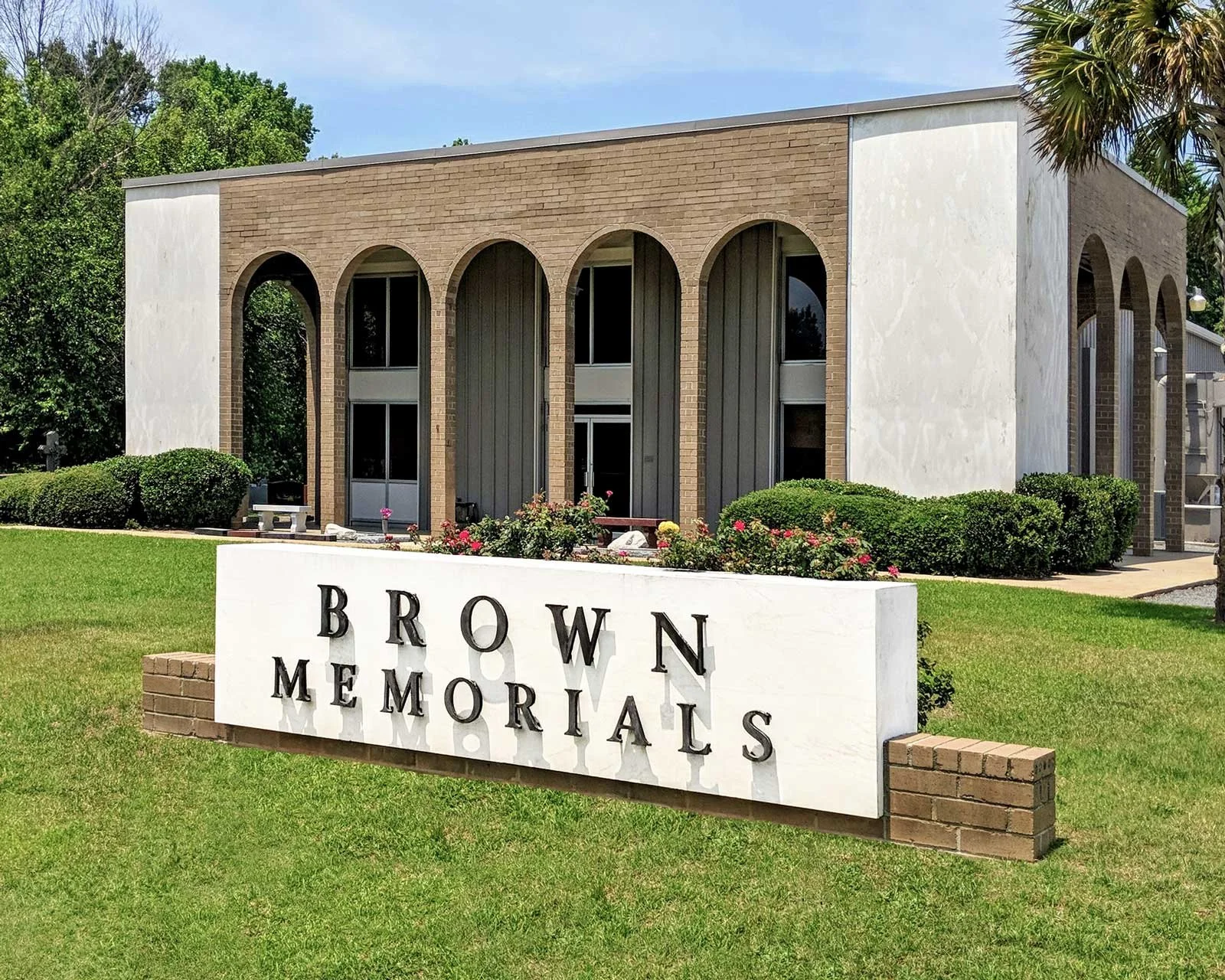 Headstone Design Catalog — Brown Memorials