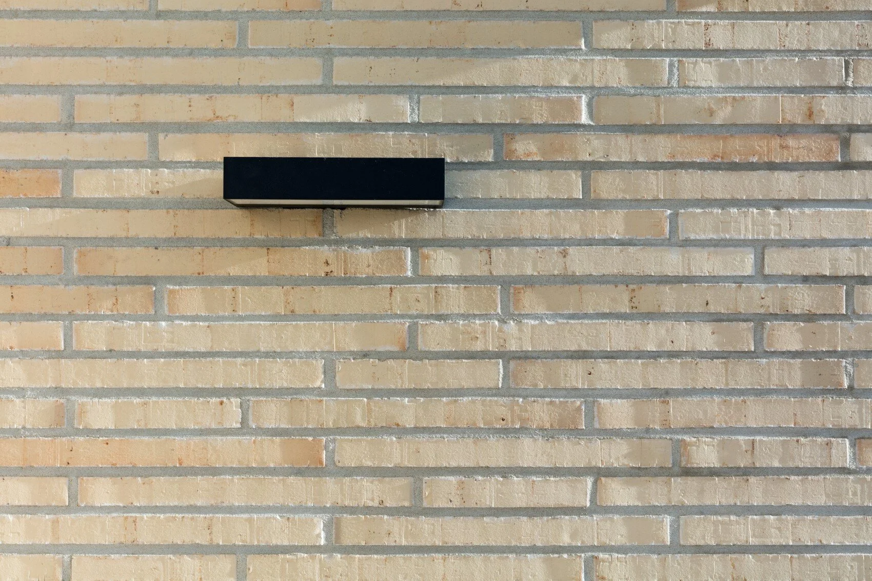 Jaco Bricks - German Made Long Format Waterstruck Bricks