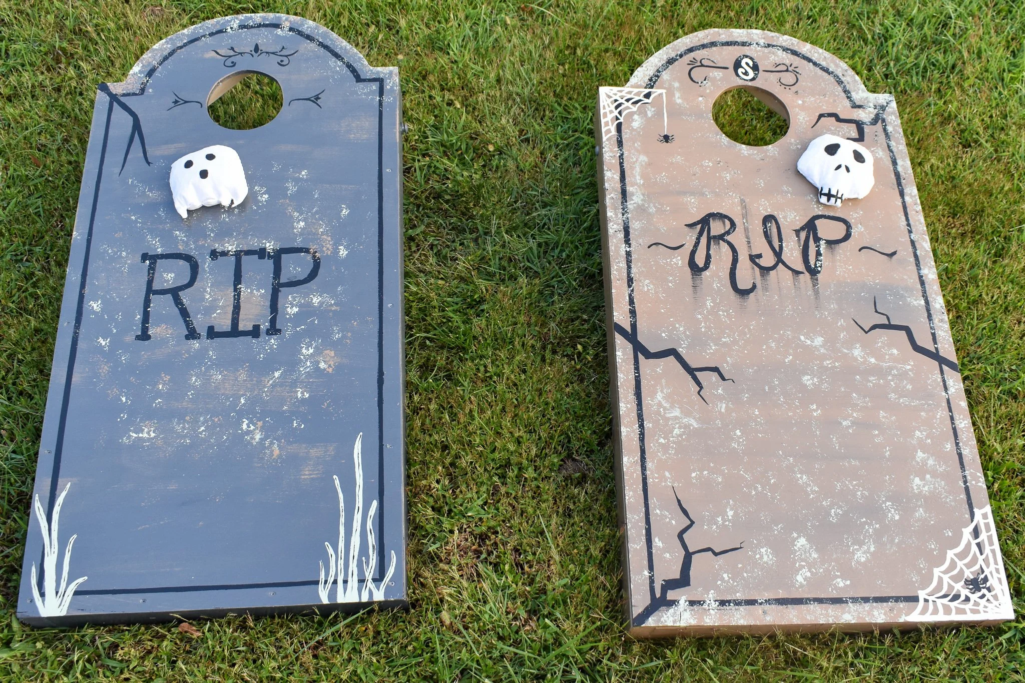 Halloween Cornhole — Sassafras Farmhaunts