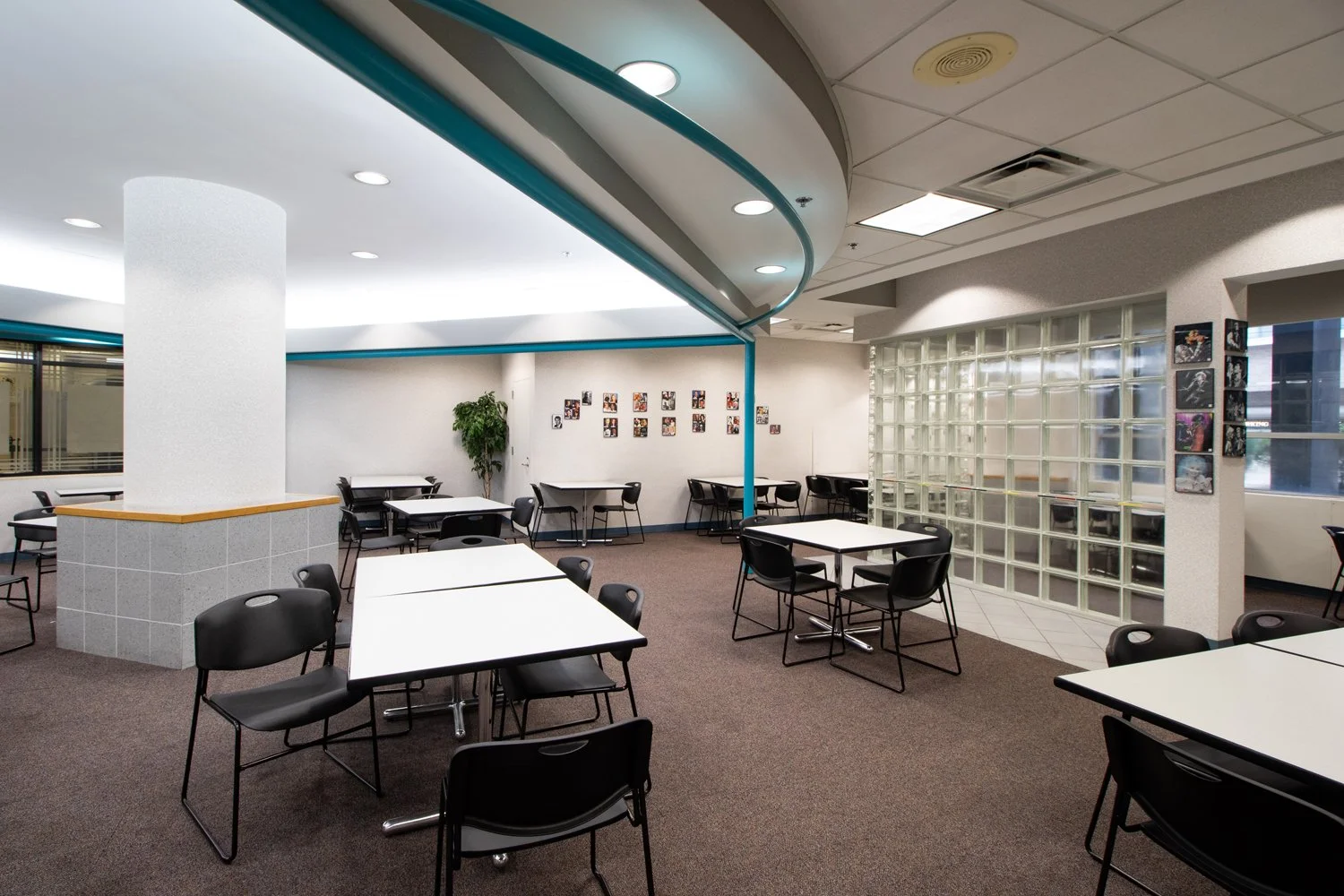 Fine Art, Familiar Faces, and Federal Food Court Aesthetics — Ronny Salerno