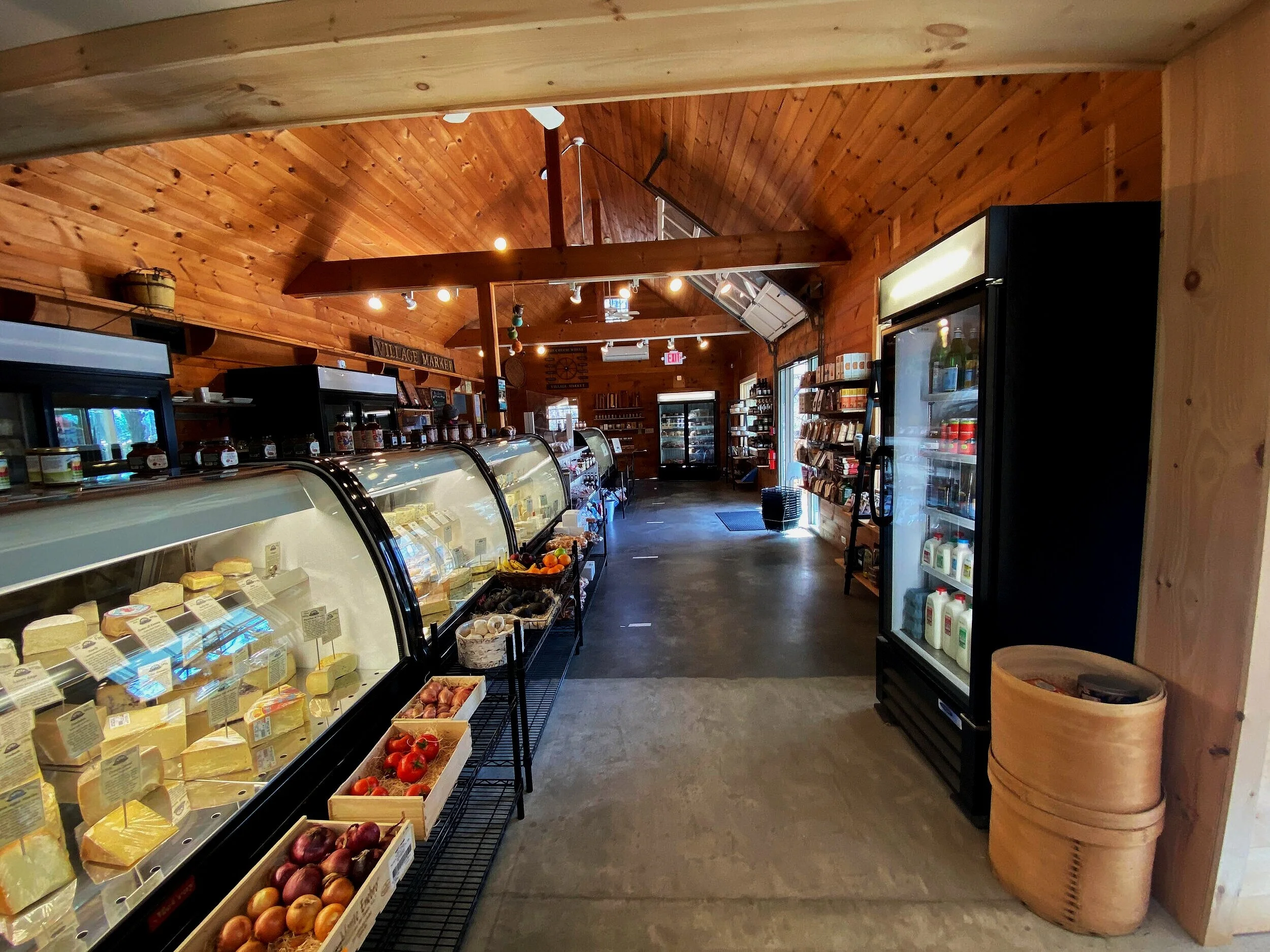 Food & Dining — Tiverton Four Corners