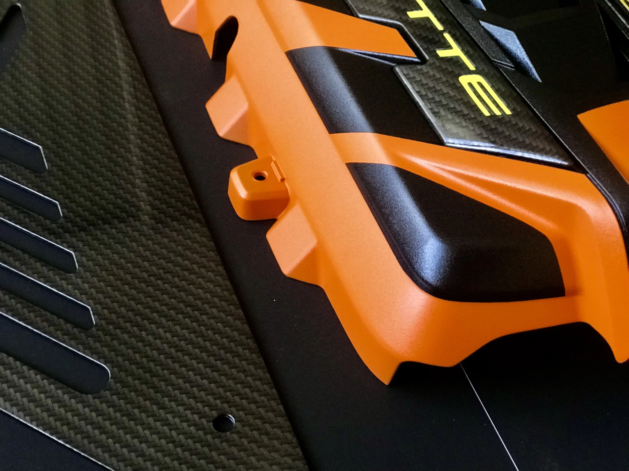 SEBRING ORANGE CARBON FLASH CARBON FIBER APPEARANCE PACKAGE ...