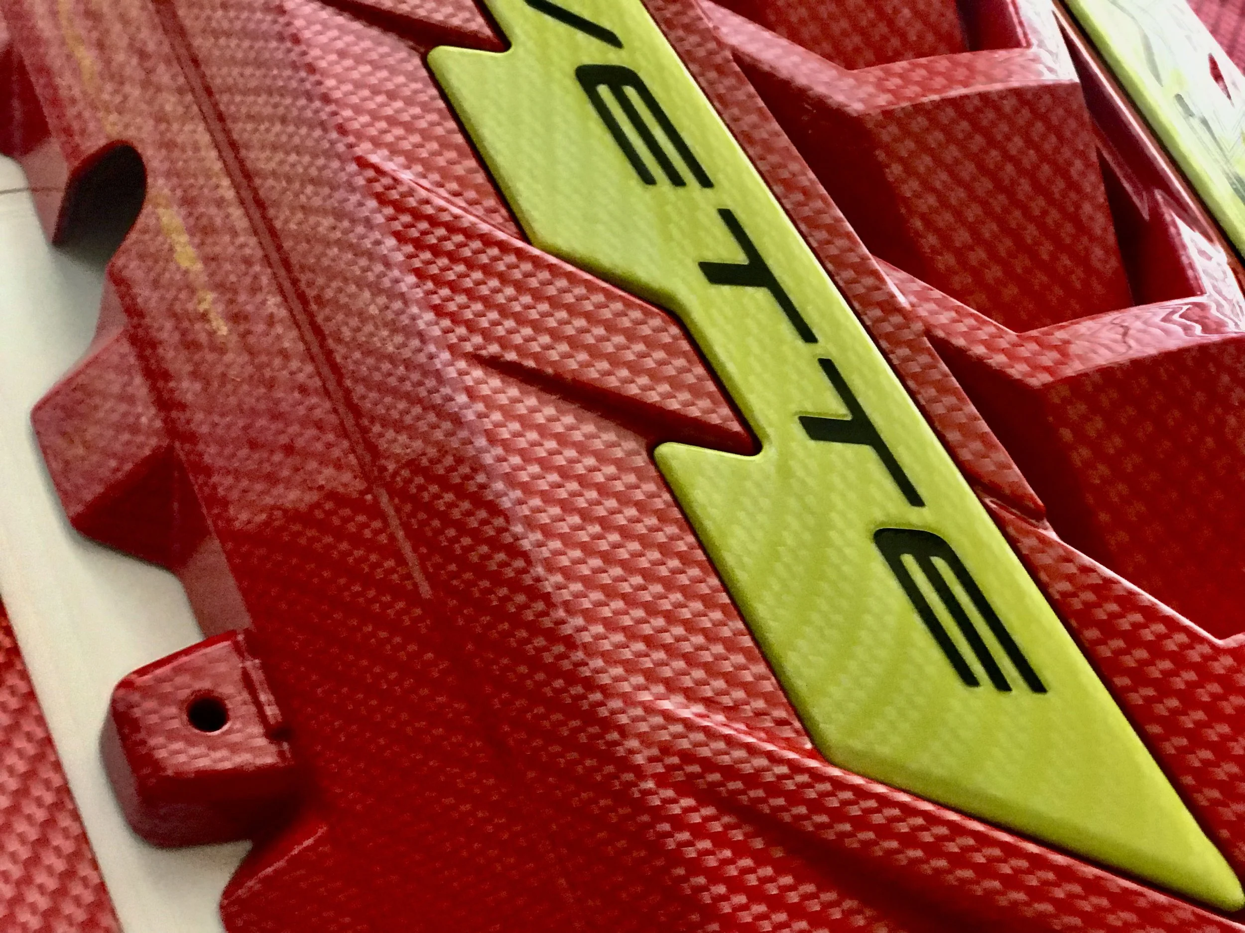 TORCH RED CARBON FIBER ENGINE COVER ACCELERATE YELLOW CARBON FIBER ...