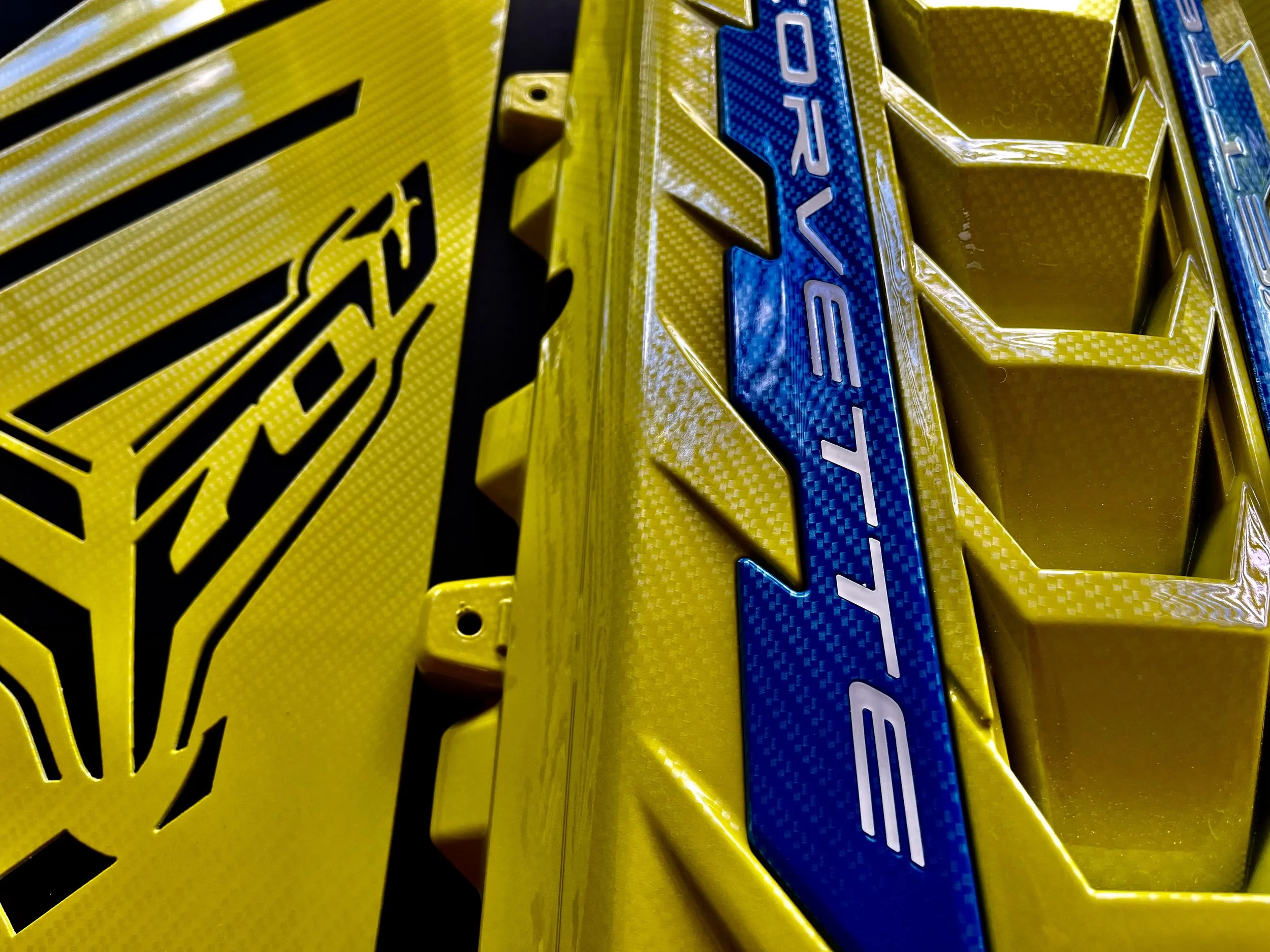 ACCELERATE YELLOW CARBON FIBER ENGINE COVER 70TH ANNIVERSARY APPEARANCE ...