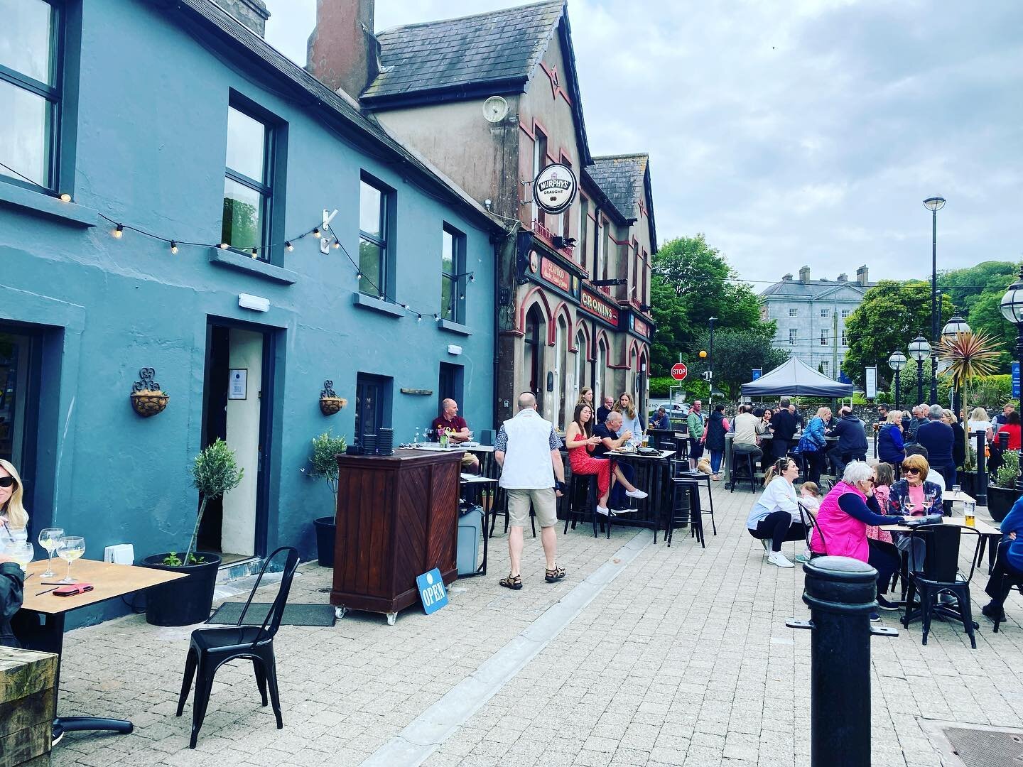 Cronin's Traditional Pub