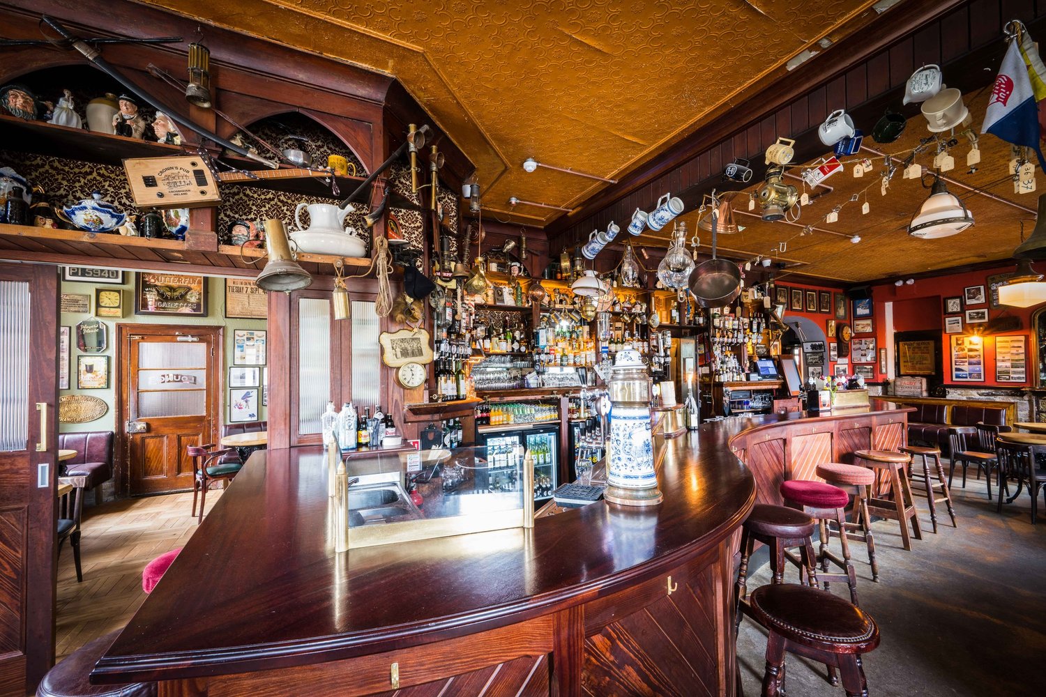 Cronin's Traditional Pub