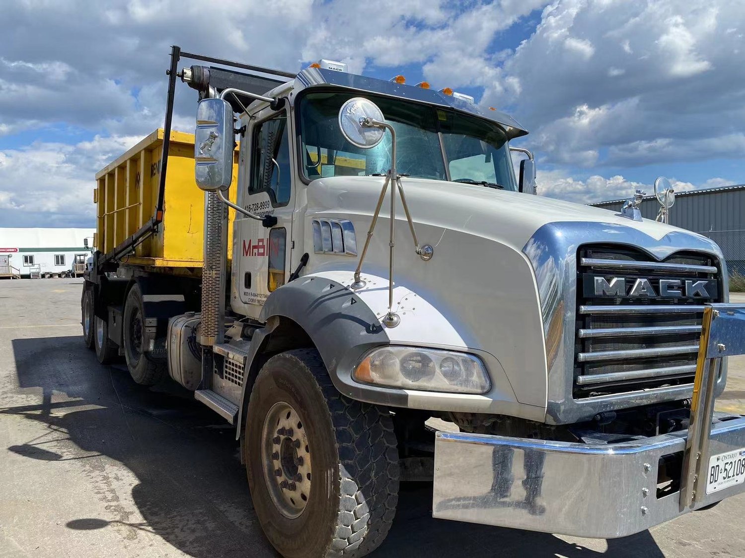 Bin rental and waste management service in Scarborough, Markham ...