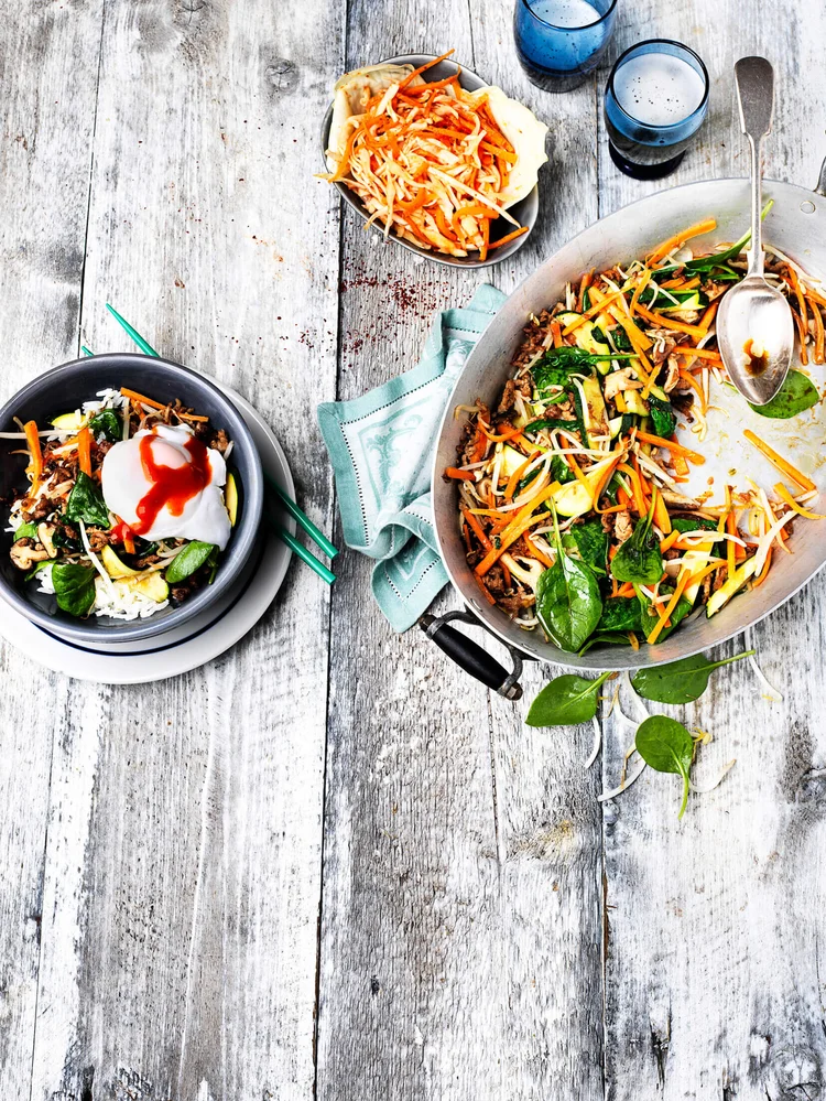 Editorial / Social Media — Jonathan Kennedy