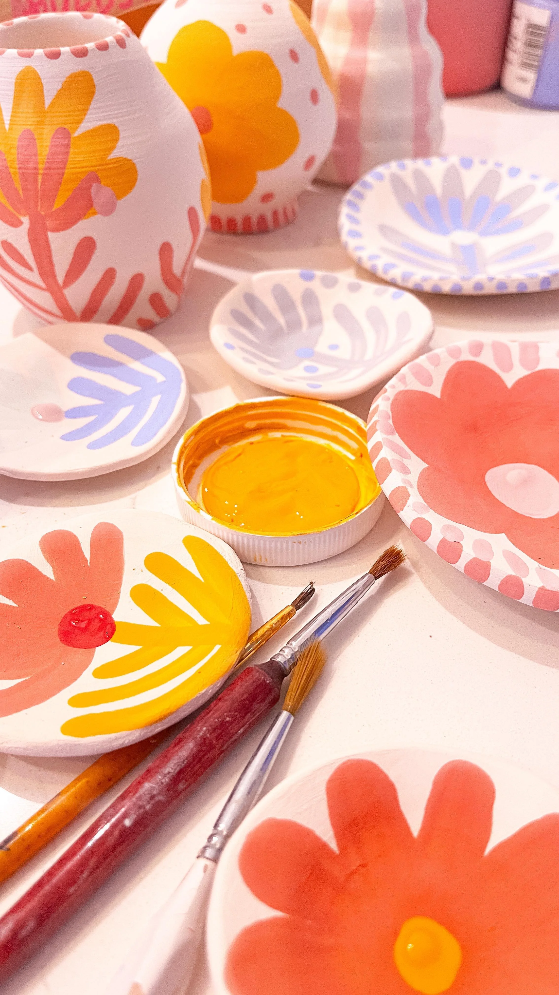 Vivian Sofia Designs - Illustrations and Illustrated Ceramics