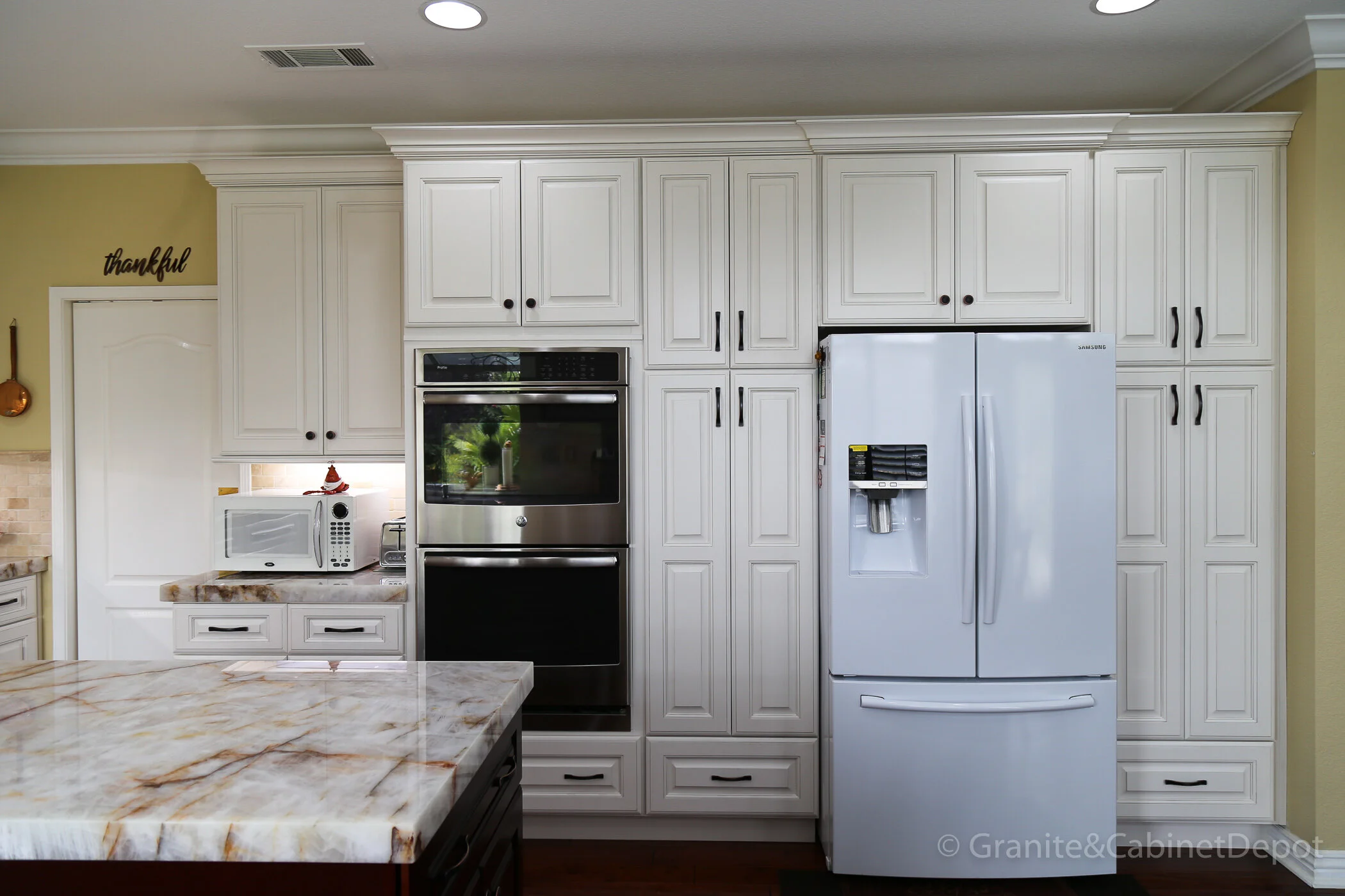 French Vanilla — Granite & Cabinet Depot
