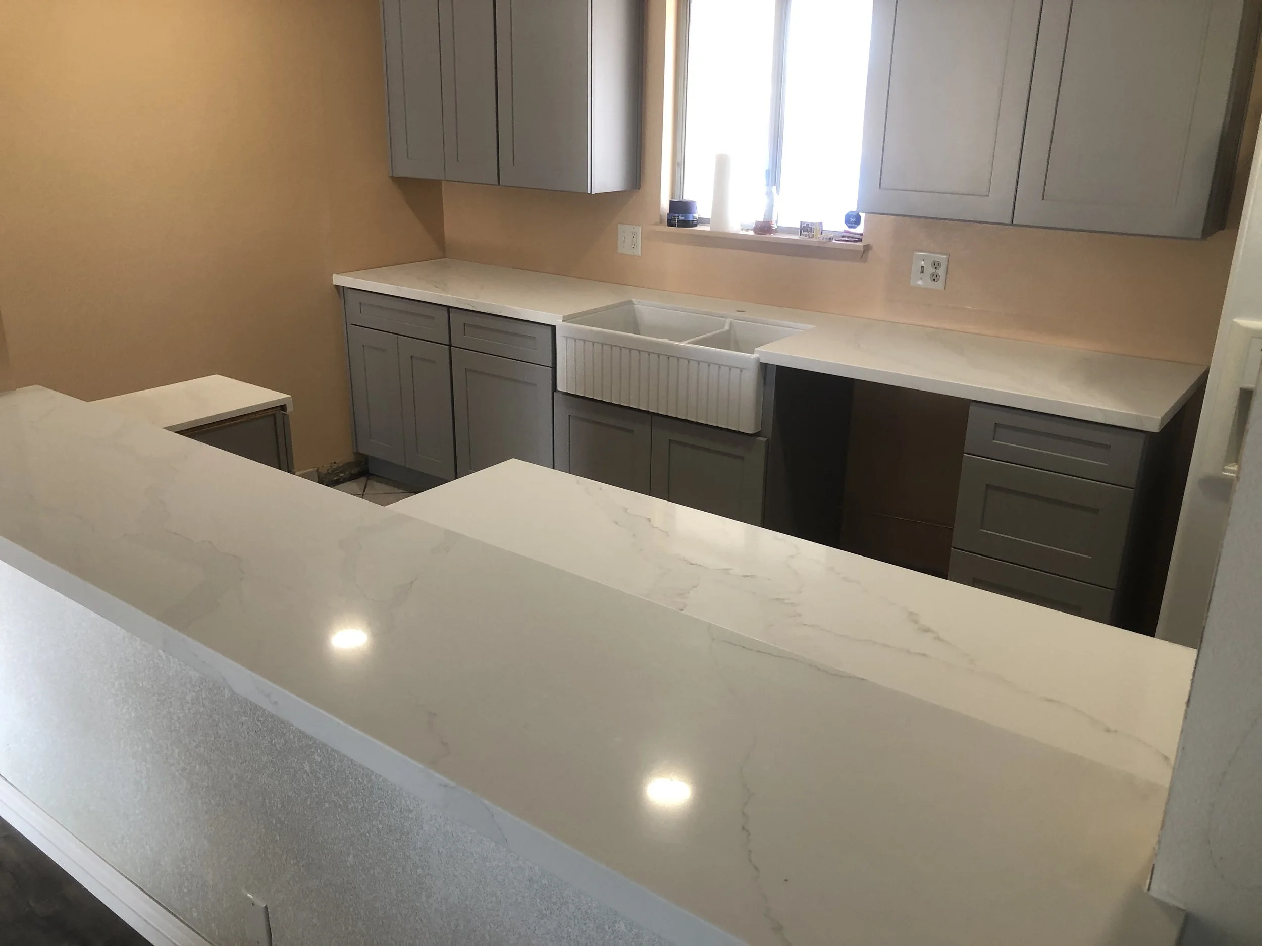 White Sahara — Granite & Cabinet Depot