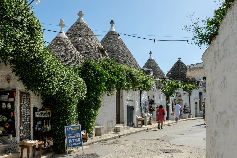 Alberobello - A Perfect Photo Op — Tuljak! Travel Blog