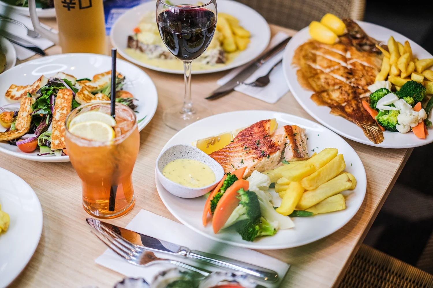 Woden Bistro — Hellenic Club