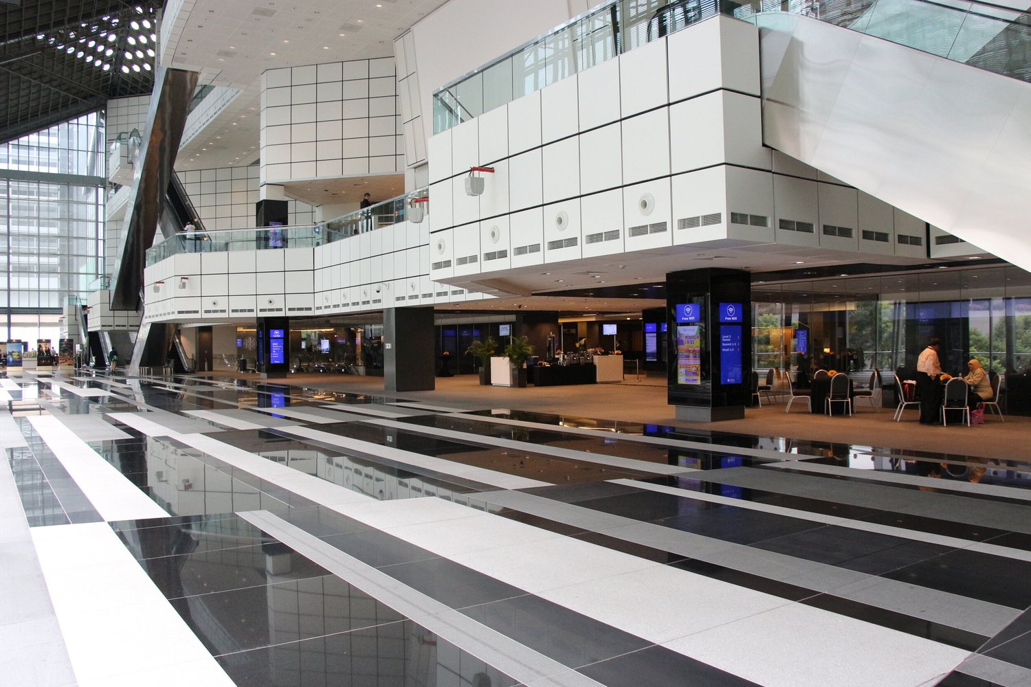 Conventions & Exhibitions — Suntec Singapore