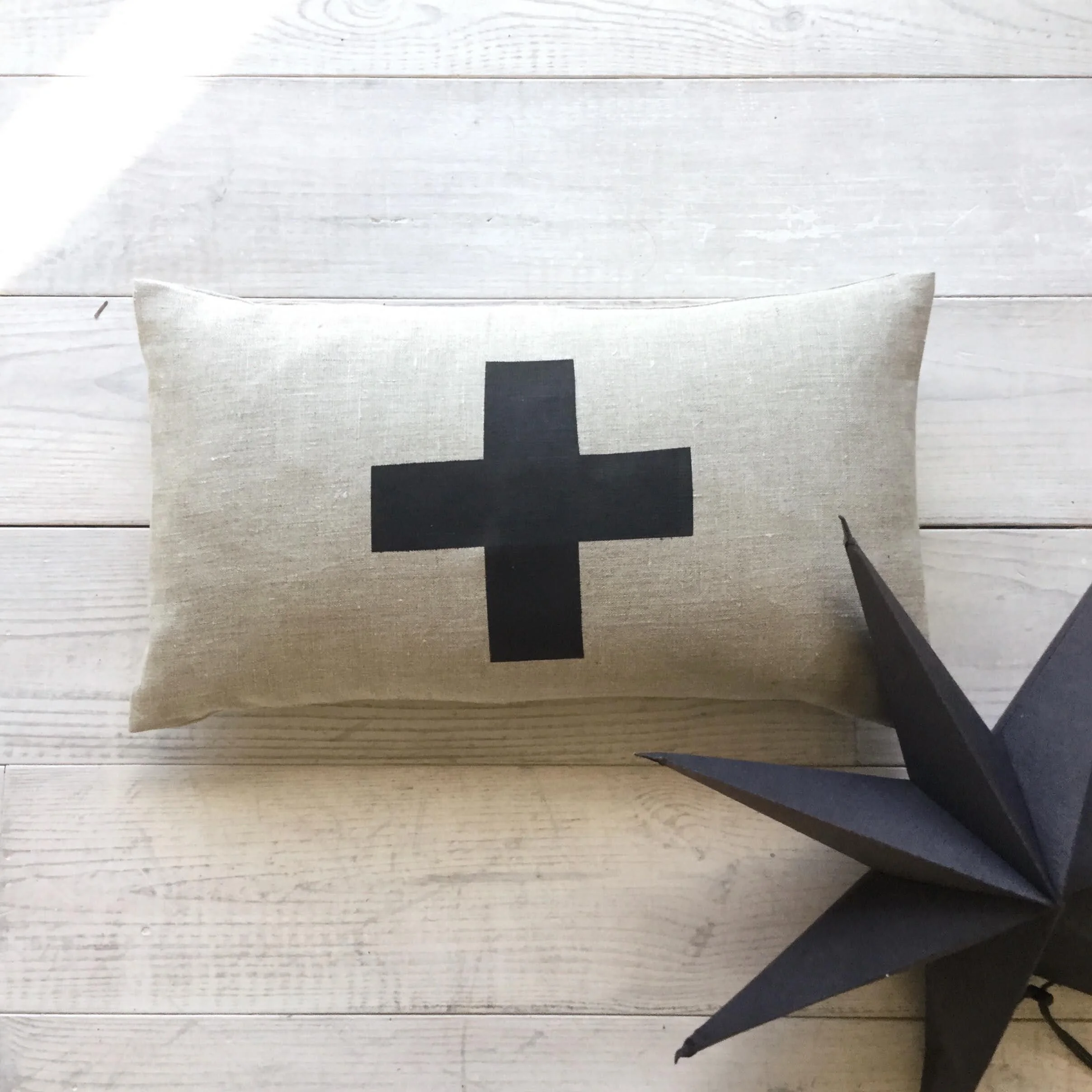 coussin en lin personnalisé — Love at Home