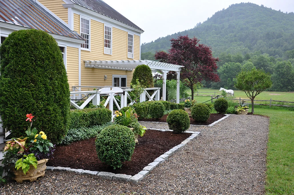 Riverside Terrace & Unique Vermont Farm Weddings | B&B Venue